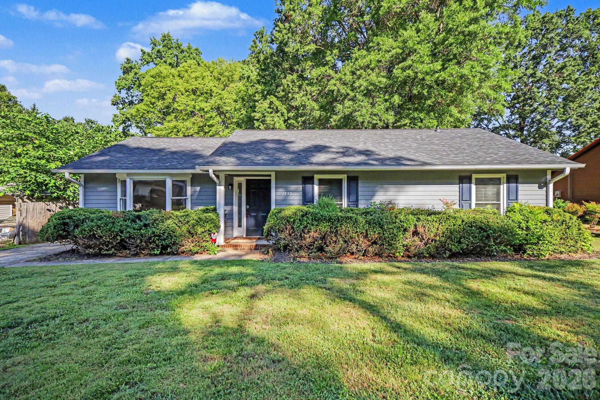Home for sale at 1530 Teddington Drive, Charlotte, NC — photo 1 of 24