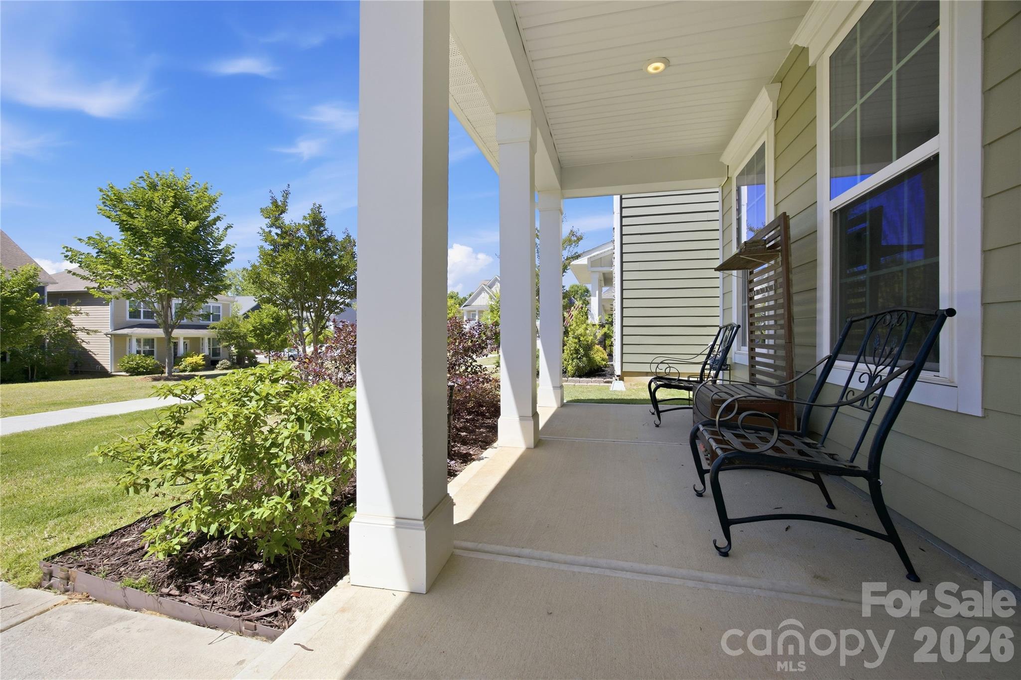 8113 Cornhill Avenue, Charlotte, NC - photo 2 of 35