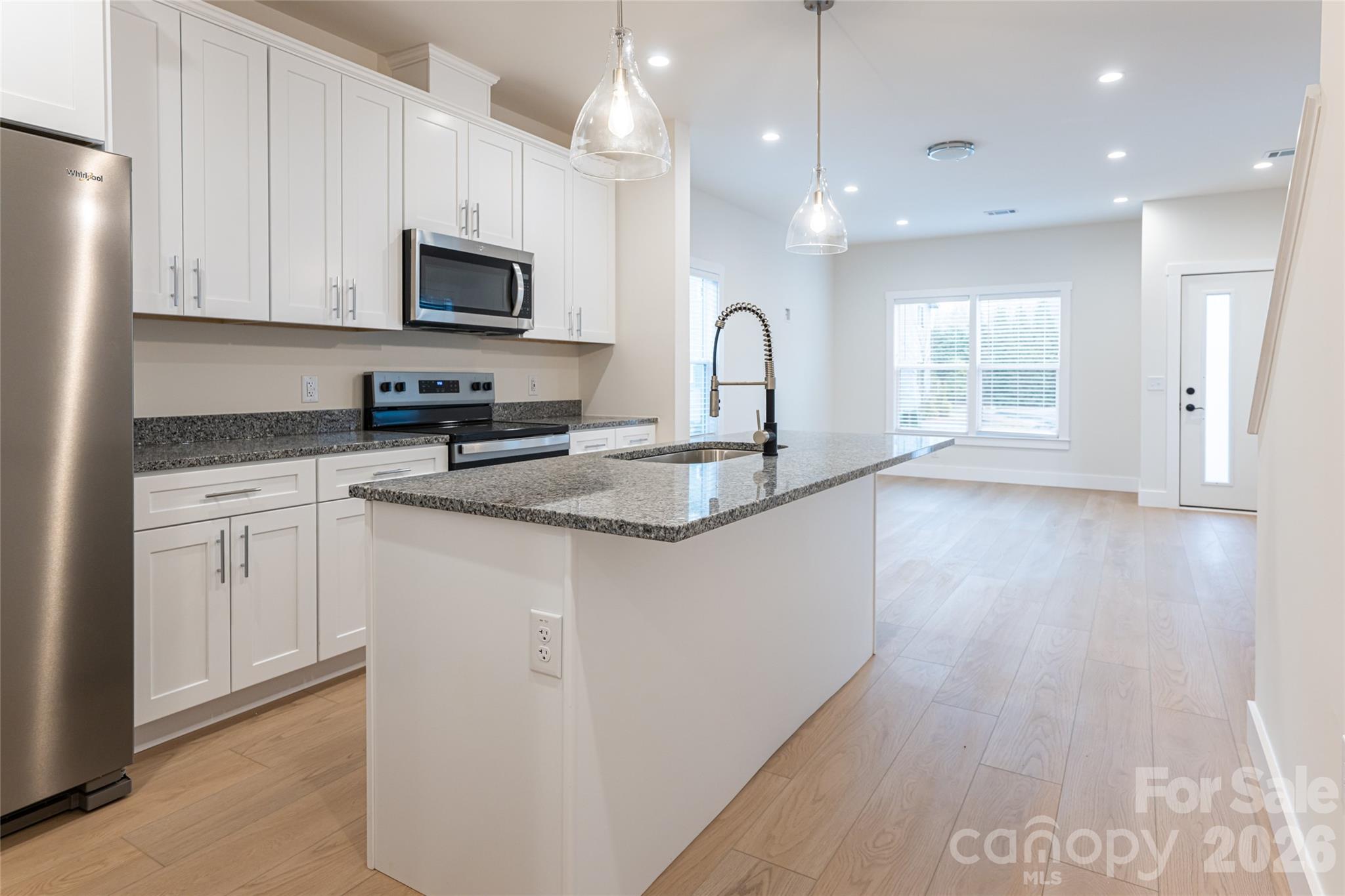 10 Wyndom Lane, Asheville, NC - photo 4 of 39
