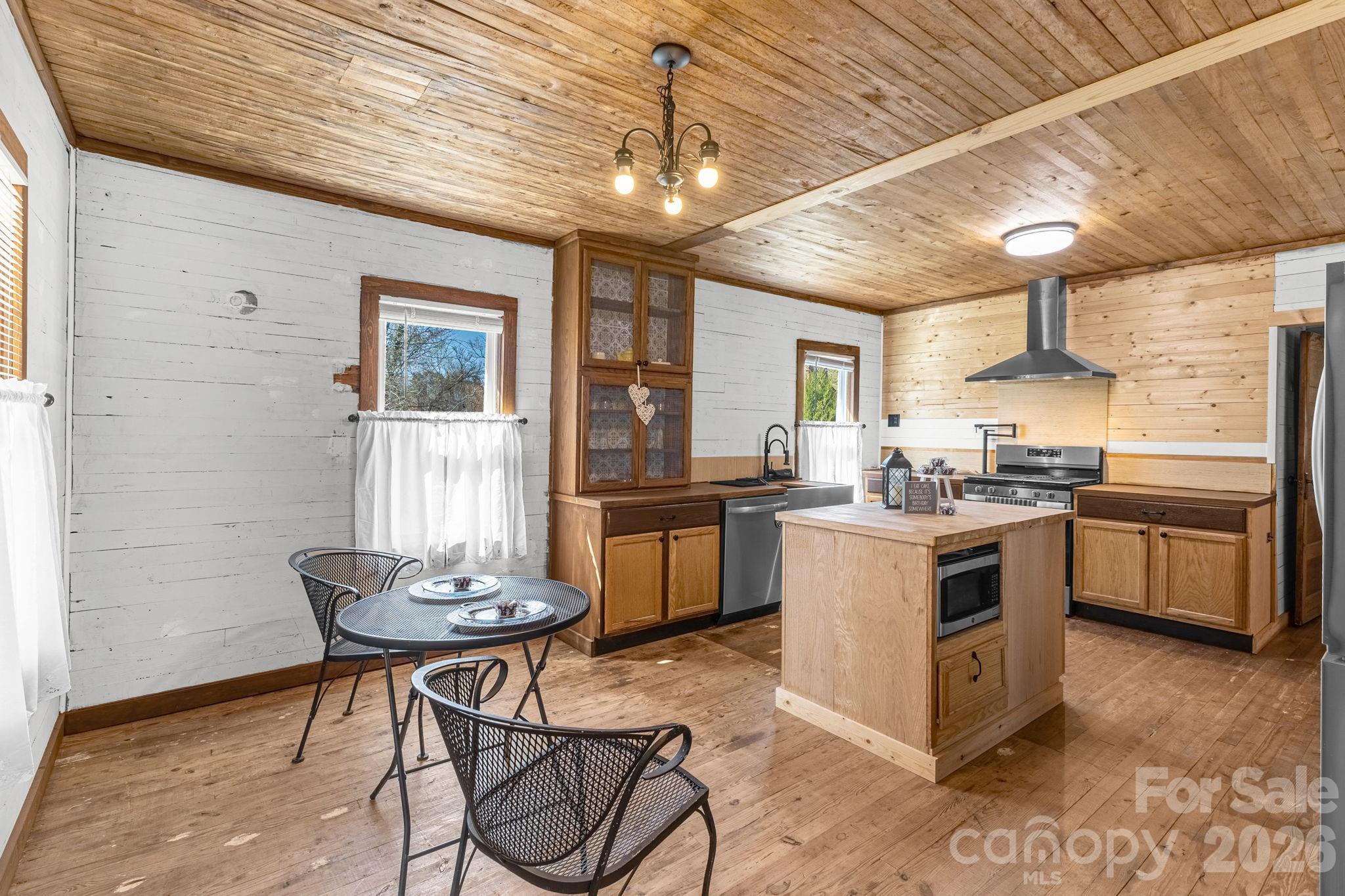 98 Poplar Springs Road, Hiddenite, NC - photo 19 of 38