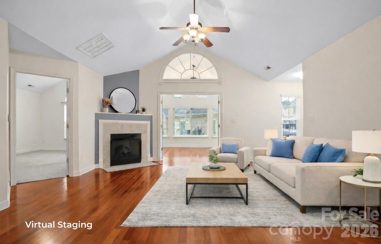 Photo 4 of 5518 Prosperity View Drive, Charlotte, NC