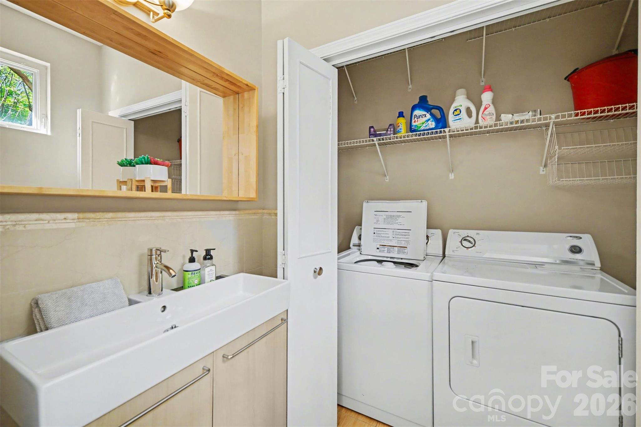 Photo 18 of 701 E 8th Street, Charlotte, NC