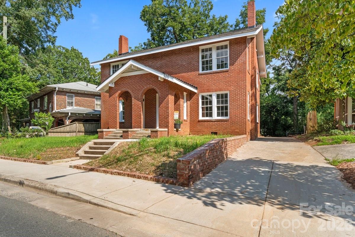 303 Lancaster Avenue, Monroe, NC