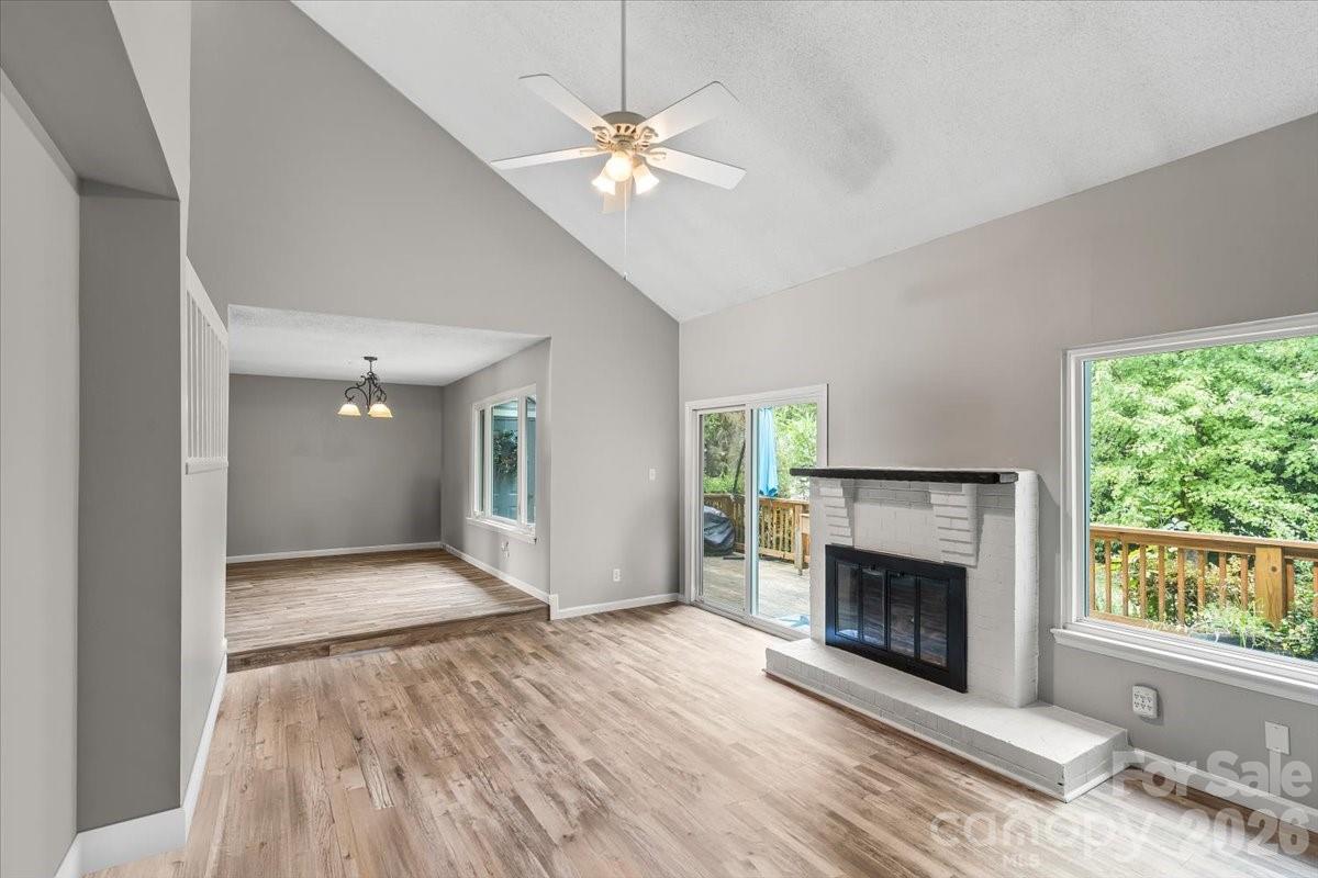 Photo 8 of 6610 Point Comfort Lane, Charlotte, NC