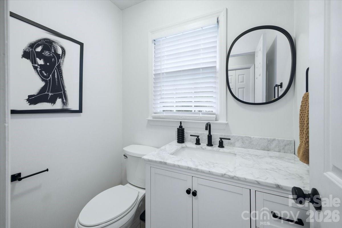 Photo 13 of 2726 Heidleburg Lane, Charlotte, NC