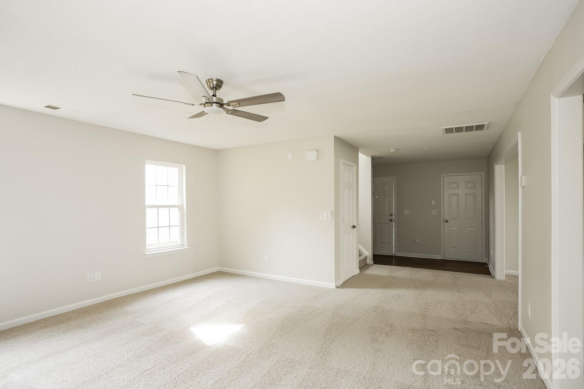 Photo 8 of 11003 Pointer Ridge Drive, Charlotte, NC