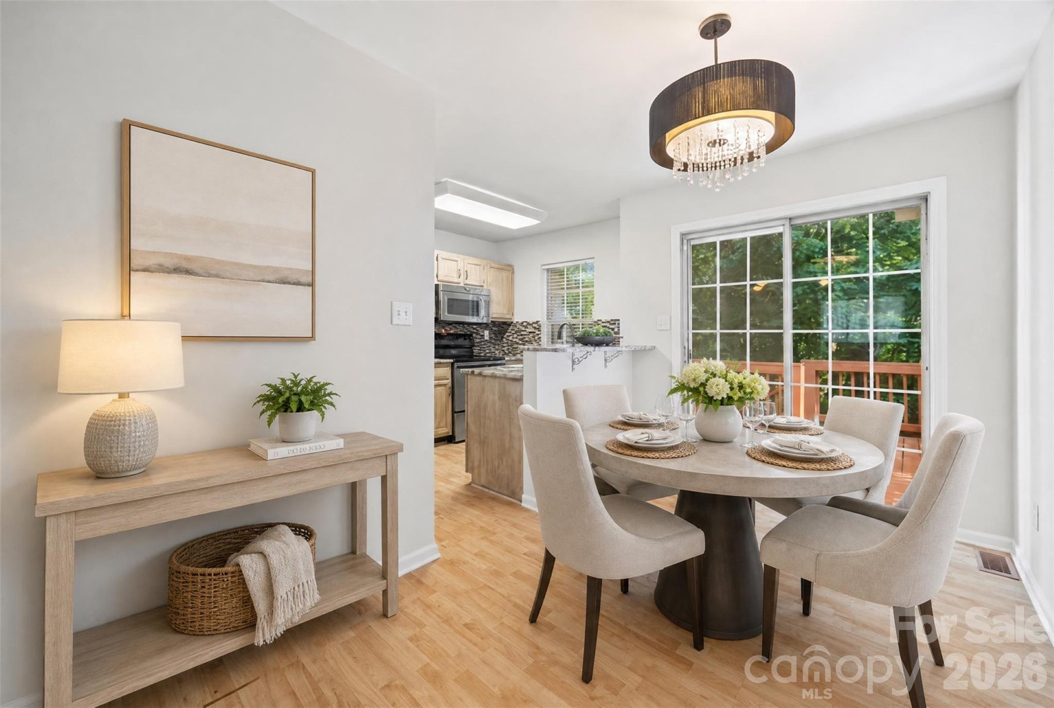 Photo 11 of 8117 Circle Tree Lane, Charlotte, NC