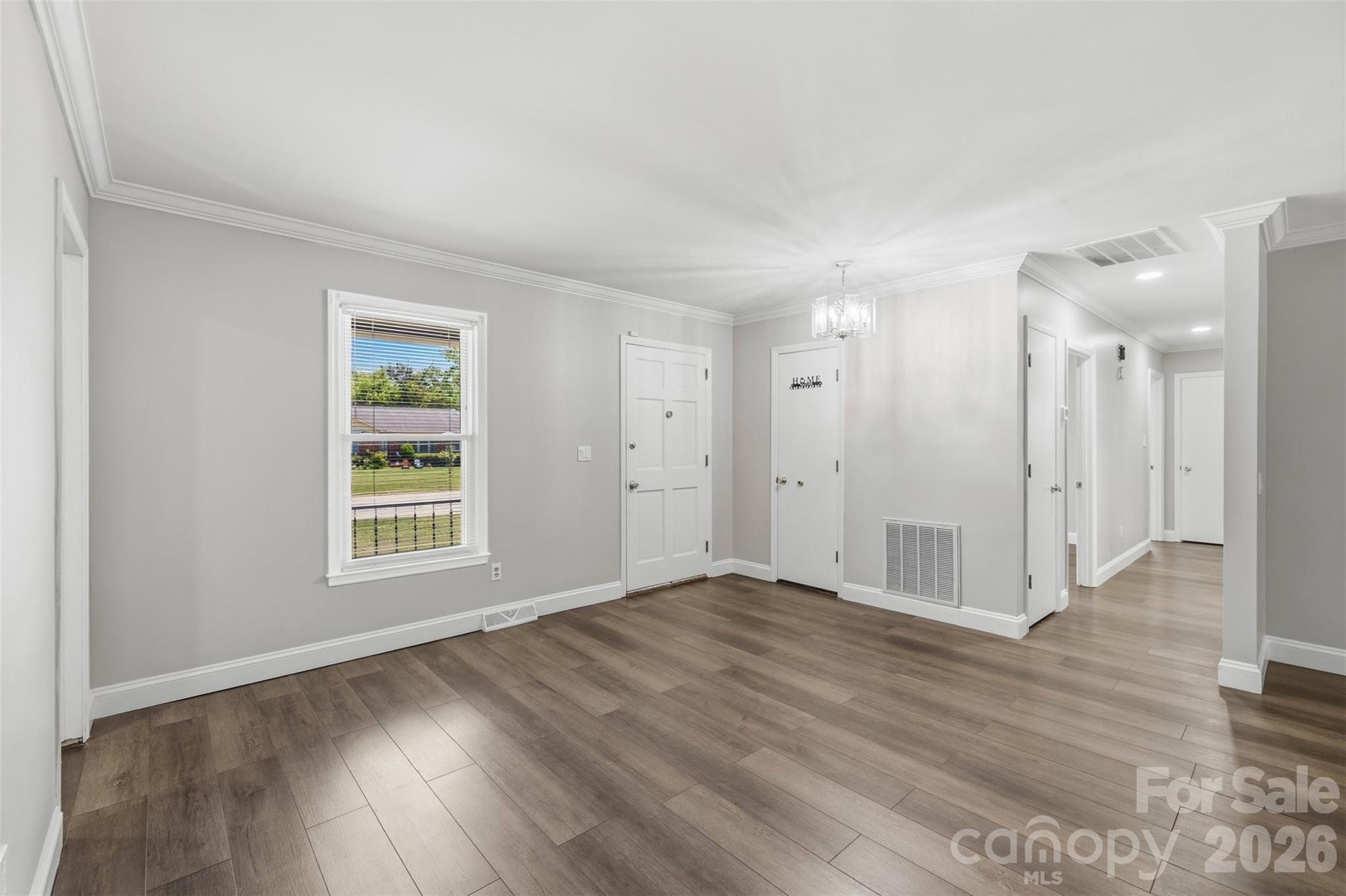 Photo 4 of 1542 Fieldcrest Circle, Rock Hill, SC