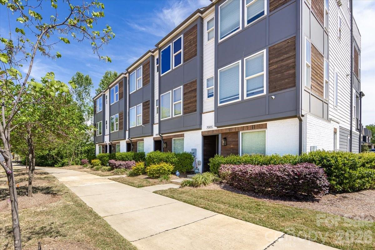 Exterior of 7017 Loso Commons Way, Charlotte, NC