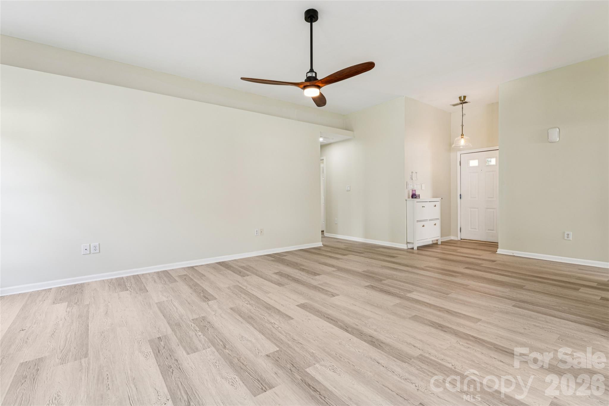 Home for sale at 13511 Diadem Court6, Charlotte, NC — photo 9 of 33