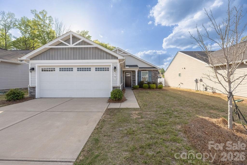 Photo 3 of 9747 Wardley Drive, Charlotte, NC