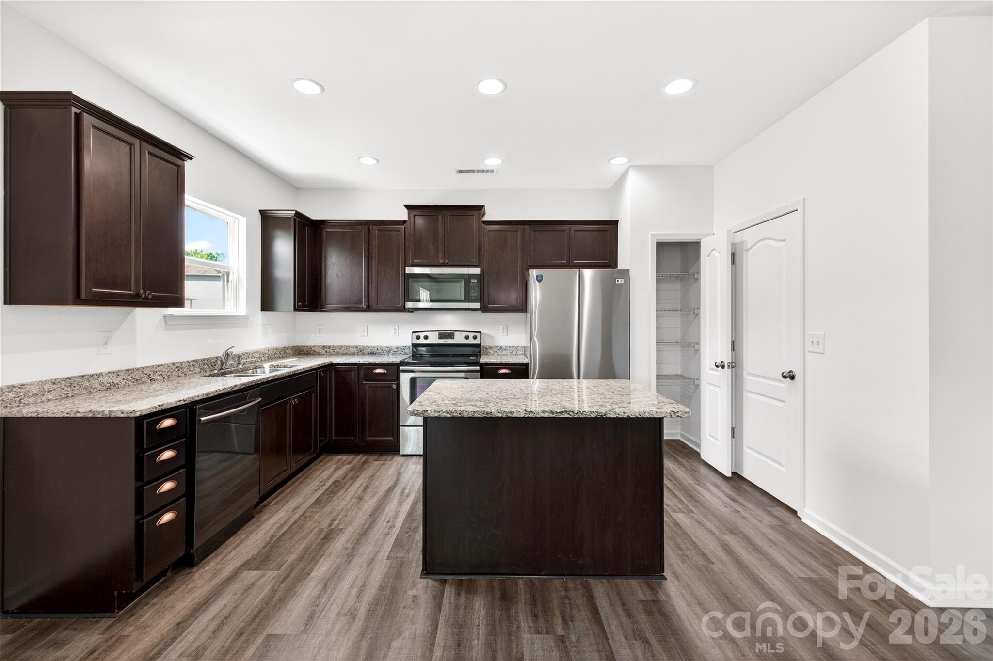 Photo 3 of 9013 Magnolia Lily Avenue, Charlotte, NC
