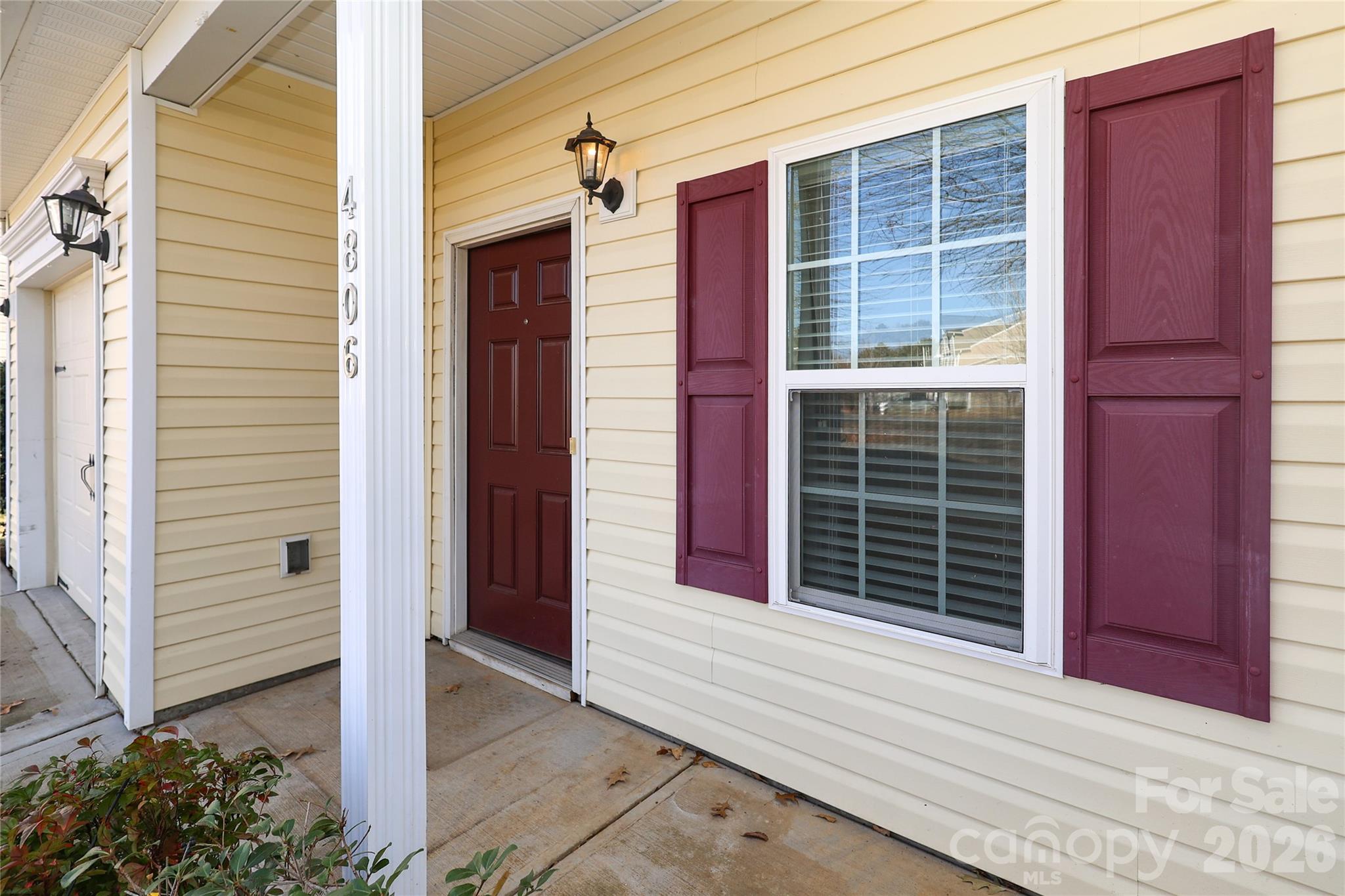 Photo 4 of 4806 Lynn Lee Circle, Charlotte, NC