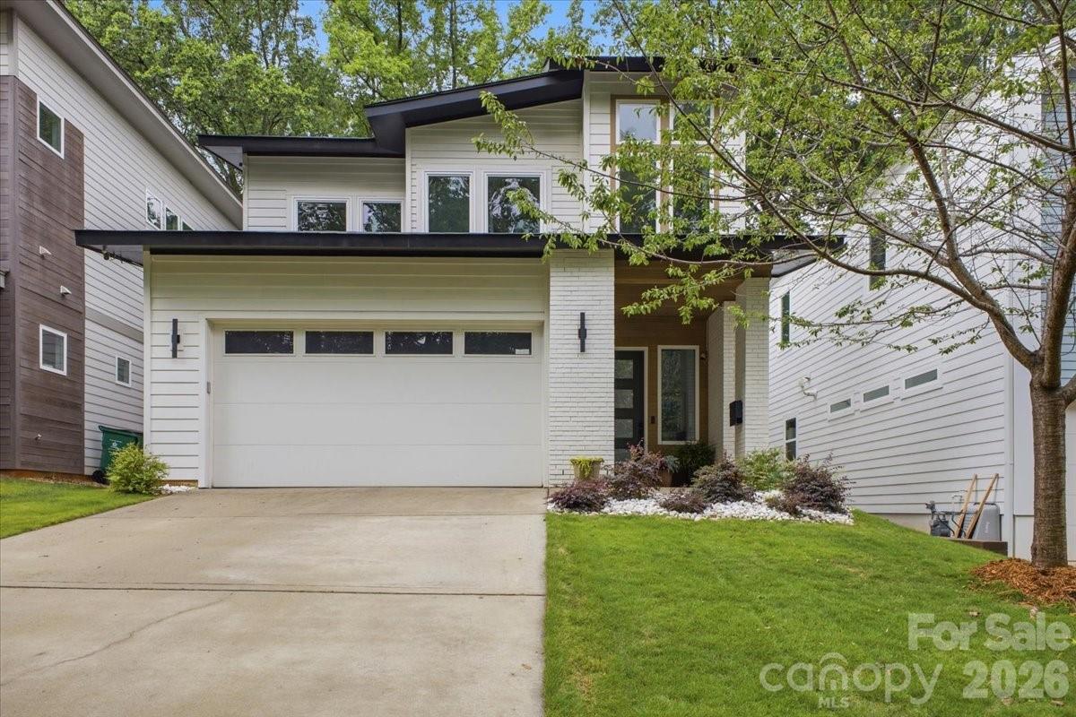 Photo 3 of 3116 Creighton Drive, Charlotte, NC