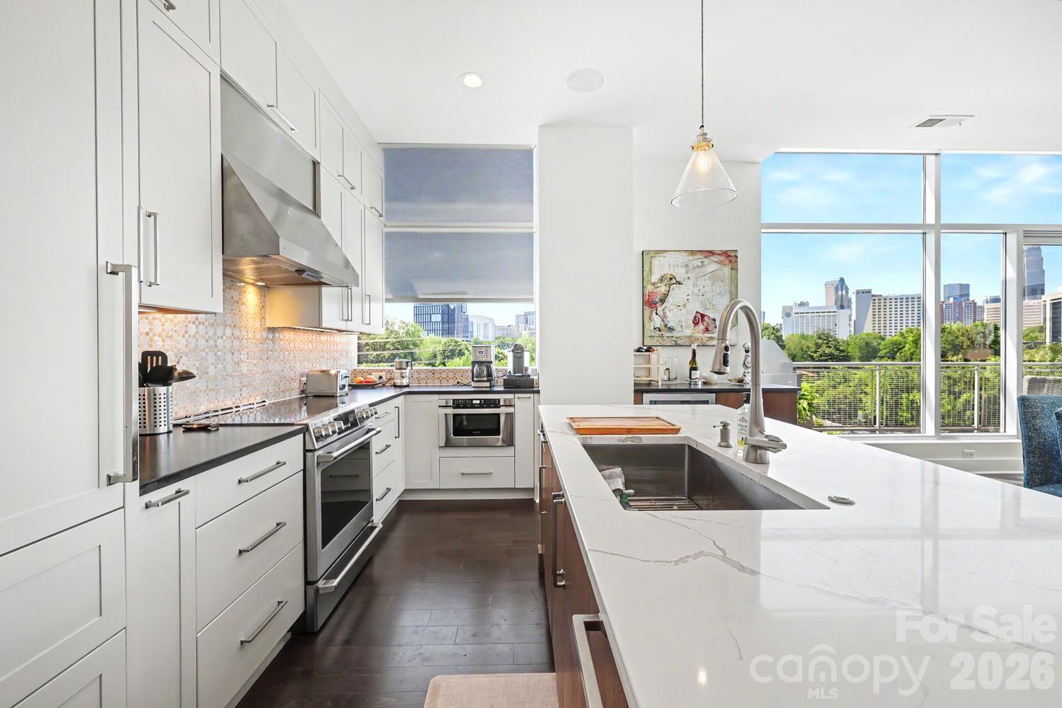 Photo 13 of 1100 Metropolitan Avenue413, Charlotte, NC