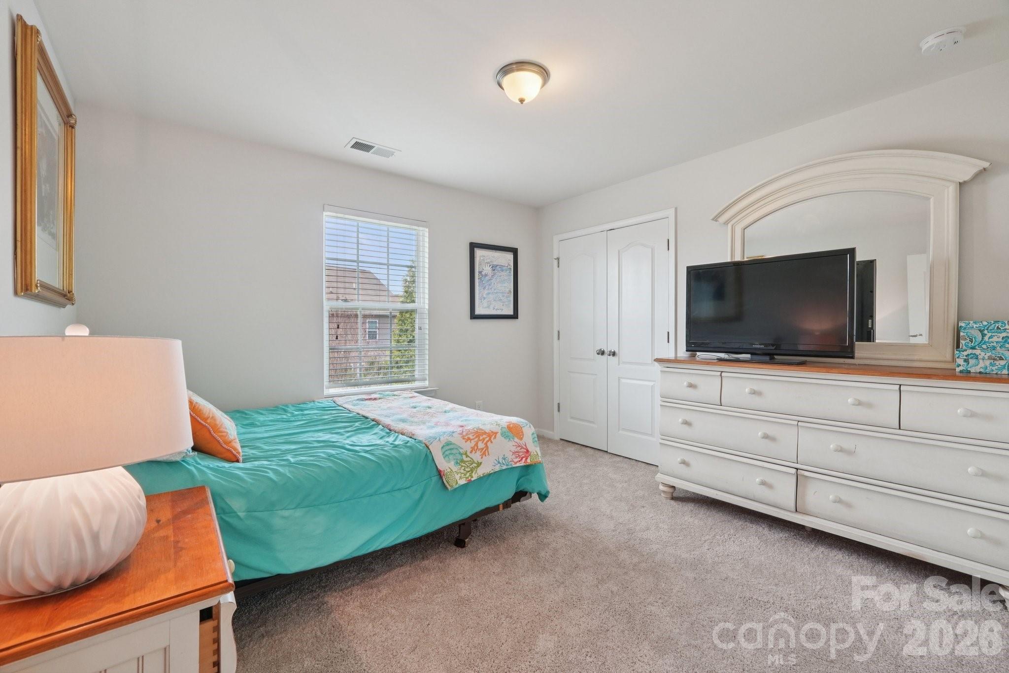 5016 Riverdale Drive, Charlotte, NC - photo 25 of 40