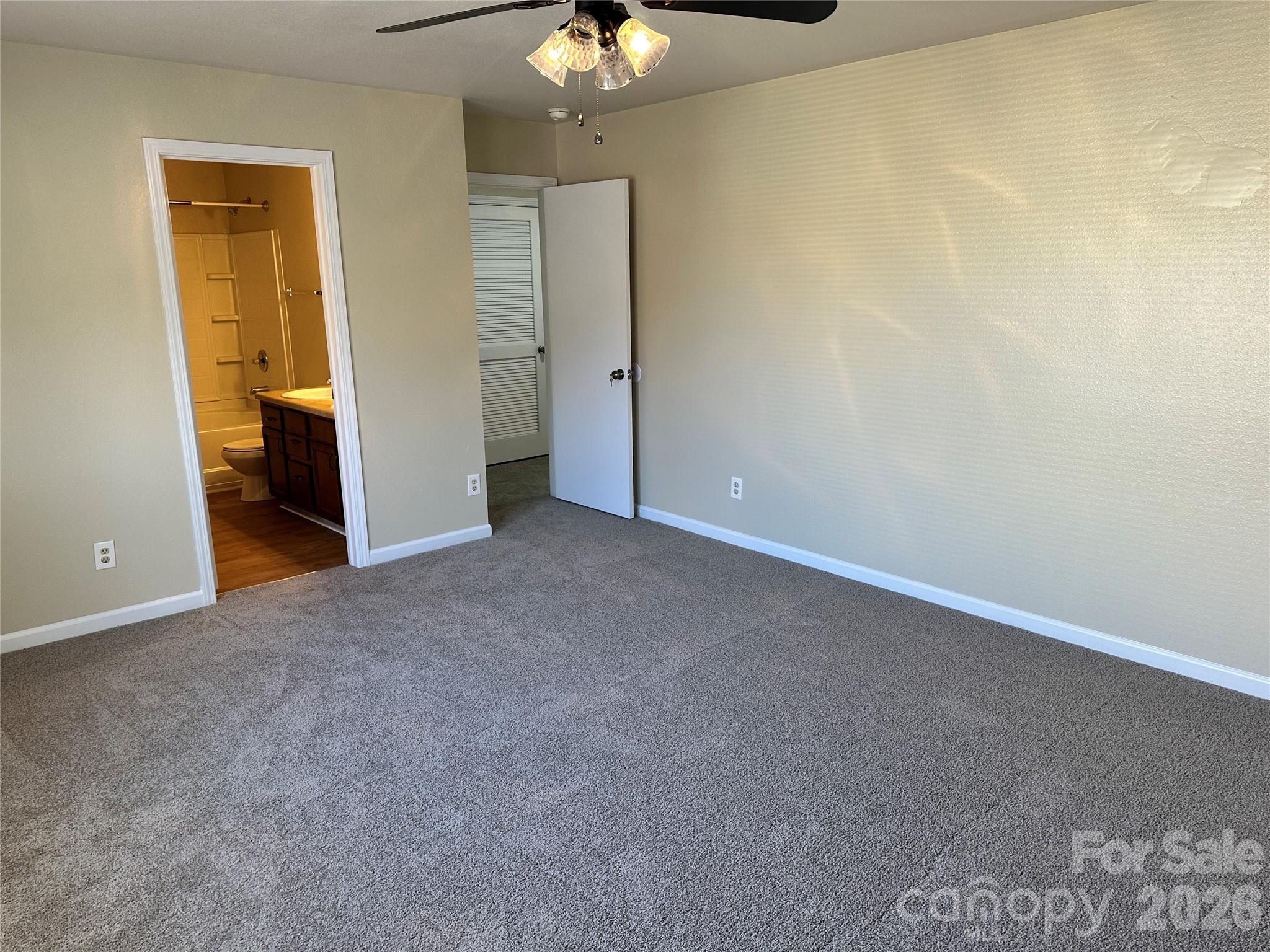 3042 Meadow Knoll Drive, Charlotte, NC - photo 13 of 21