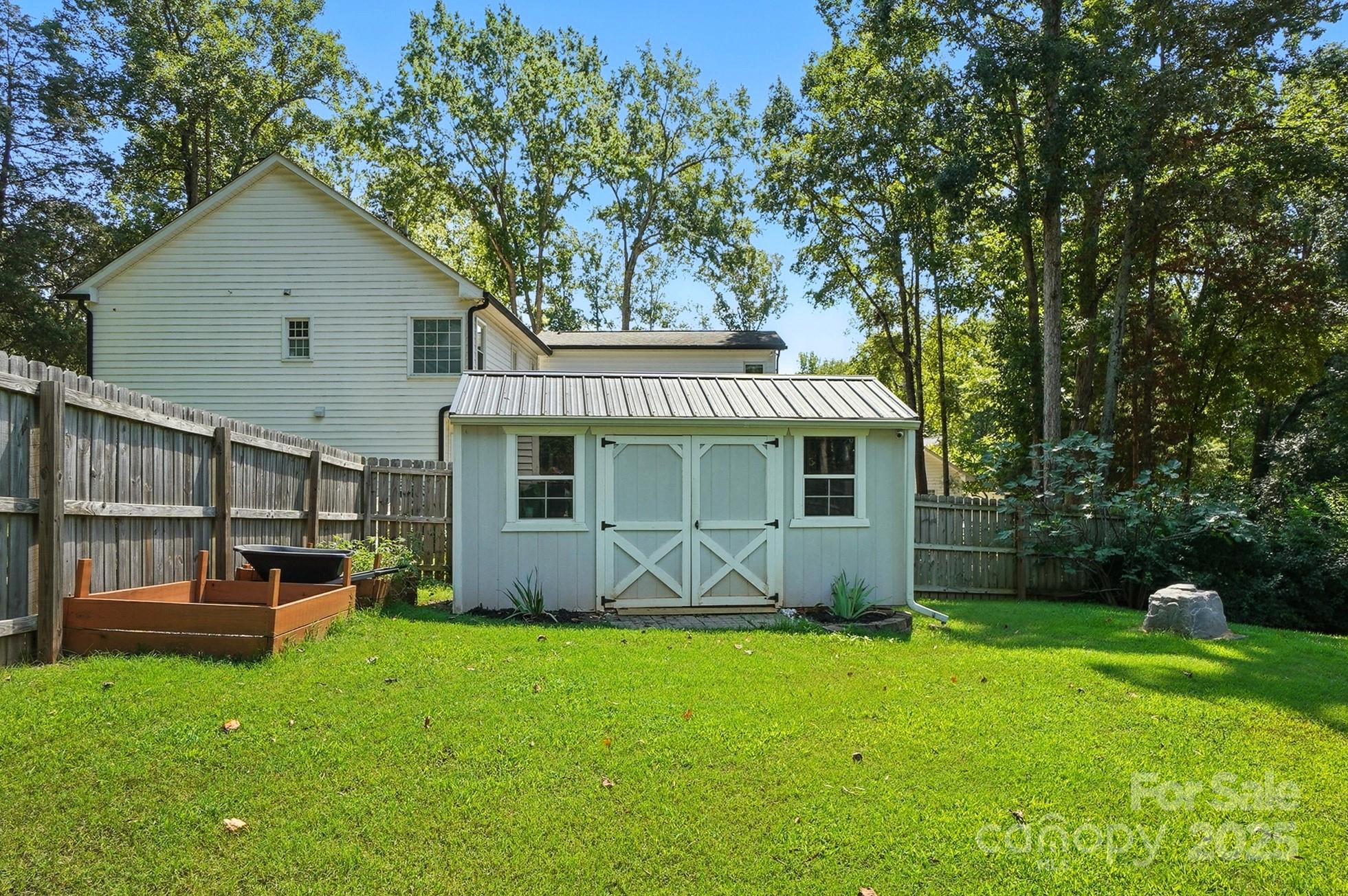 10219 Windtree Lane, Charlotte, NC - photo 30 of 36