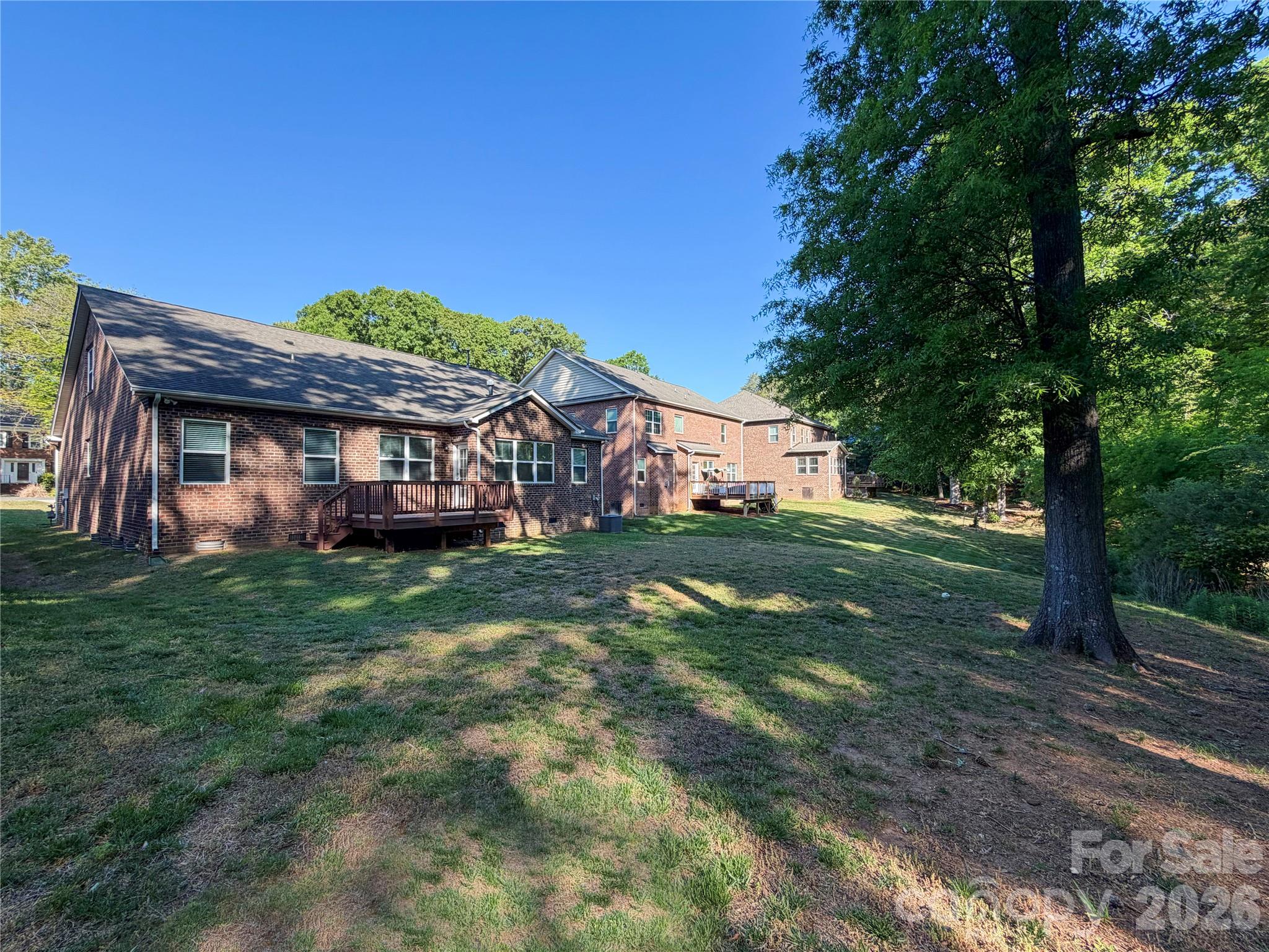 Photo 24 of 10313 Woodview Circle, Charlotte, NC