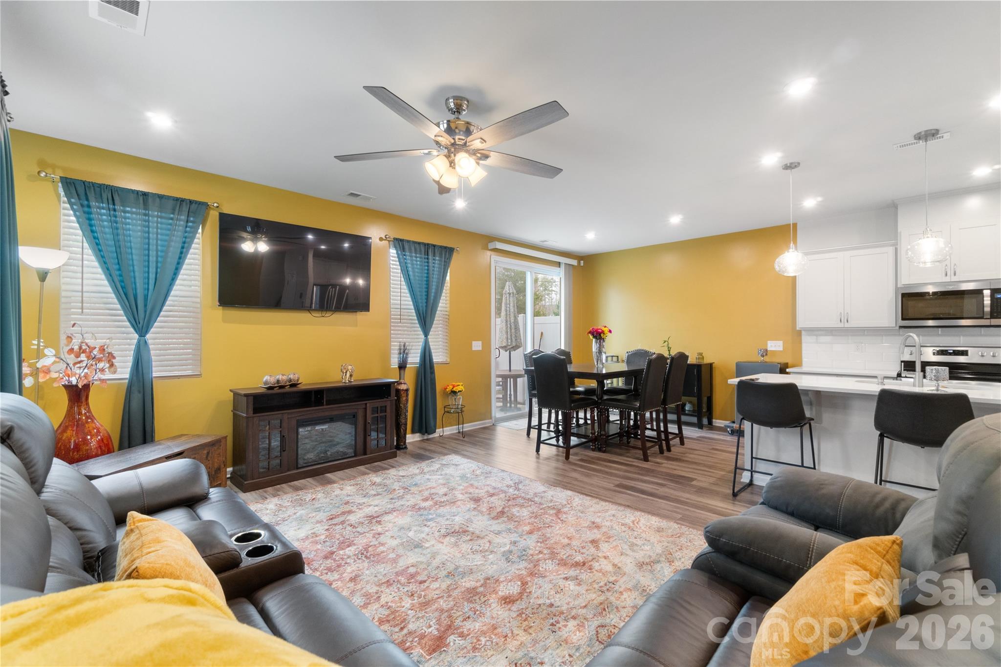 Photo 4 of 8032 Overmeadow Lane, Charlotte, NC