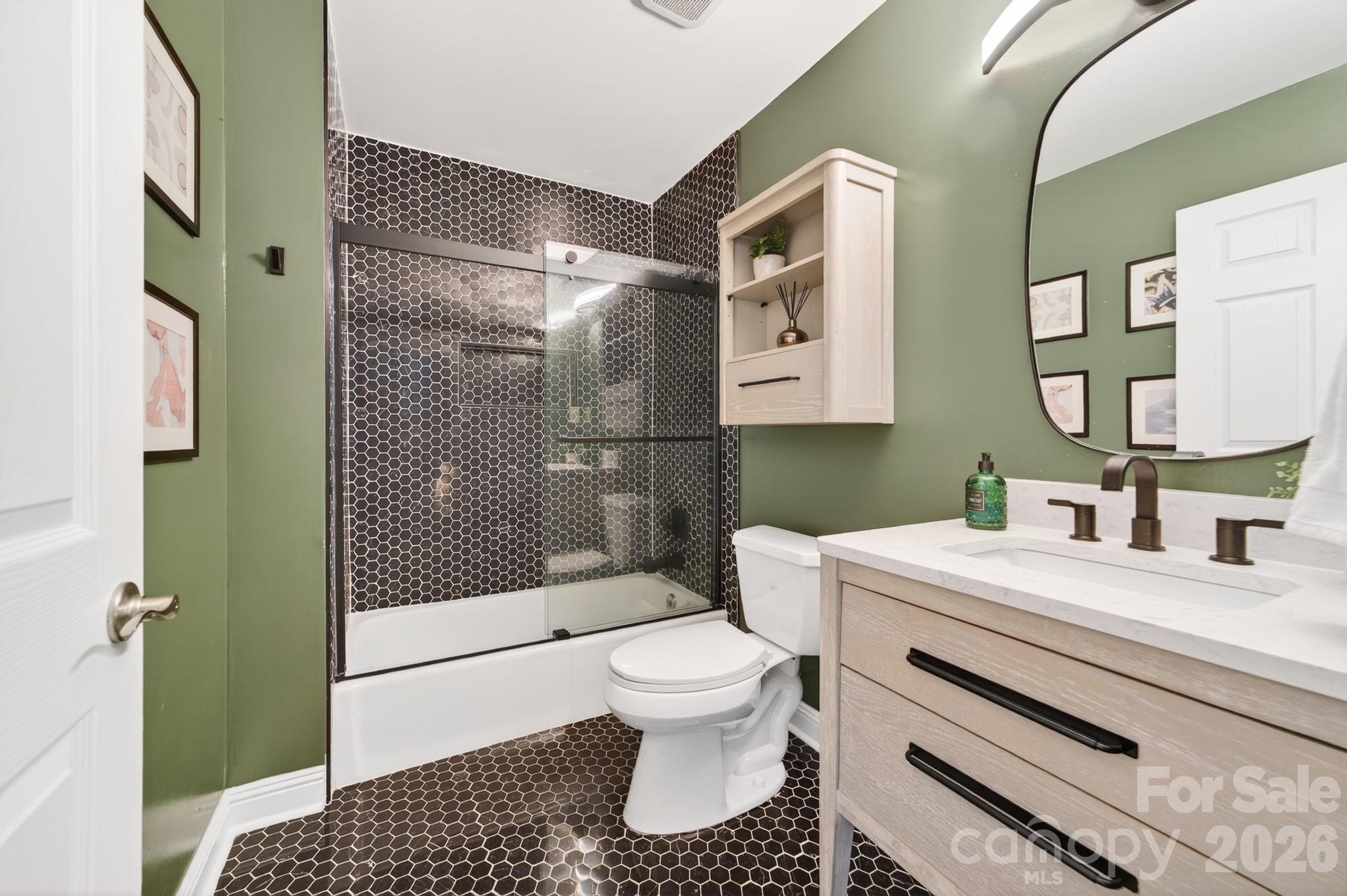 Photo 29 of 6220 Sharon Road, Charlotte, NC