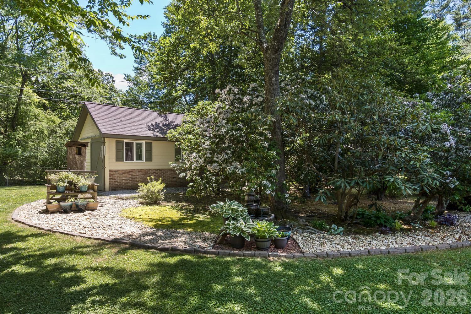 29 S Greenwood Forest Drive, Etowah, NC - photo 36 of 45
