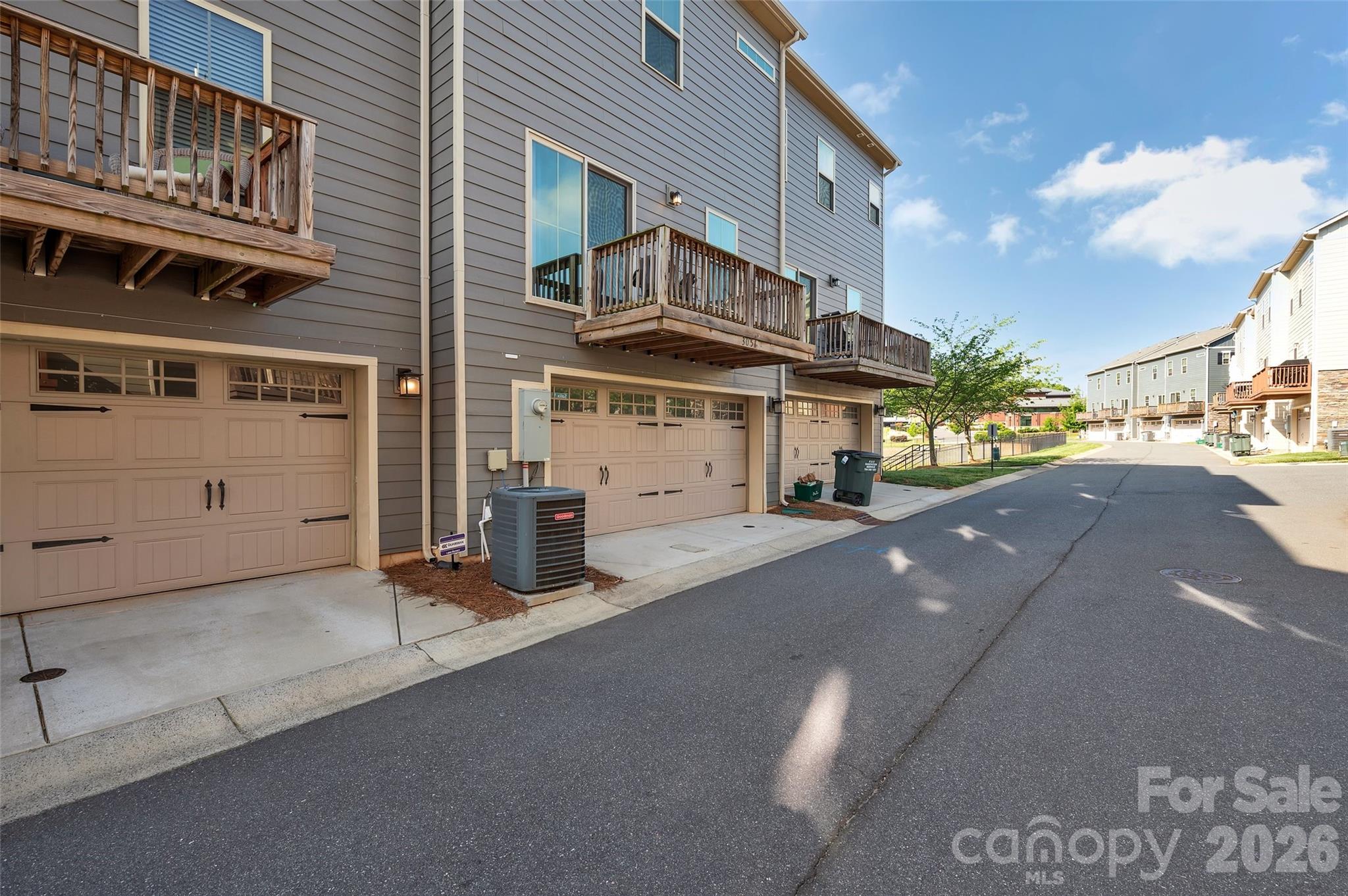 Photo 3 of 3051 Salix Bend Drive, Charlotte, NC