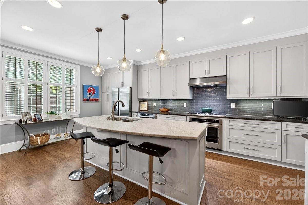 202 Perrin Place, Charlotte, NC - photo 15 of 39