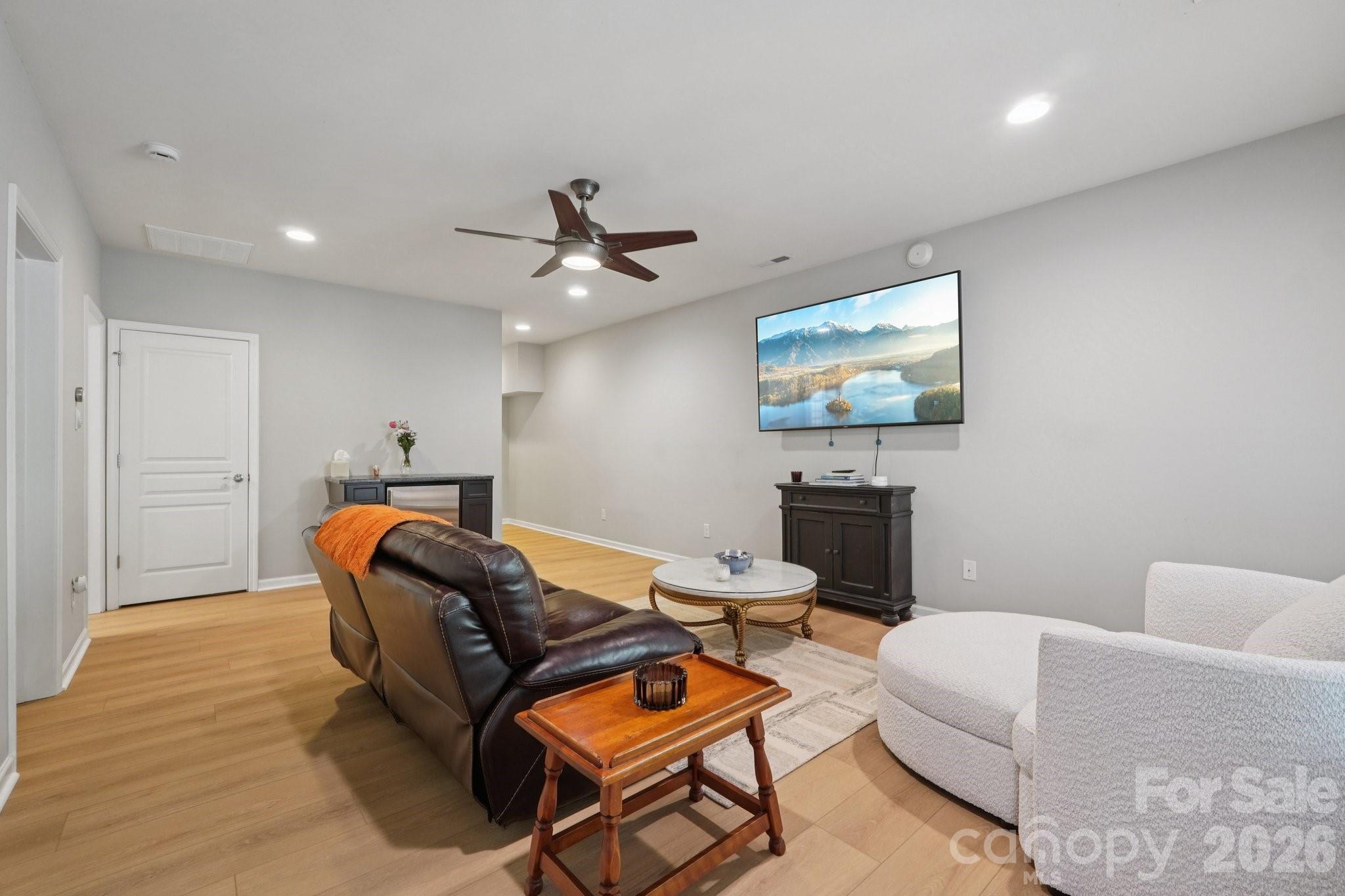 Photo 33 of 4818 Fonthill Lane, Charlotte, NC