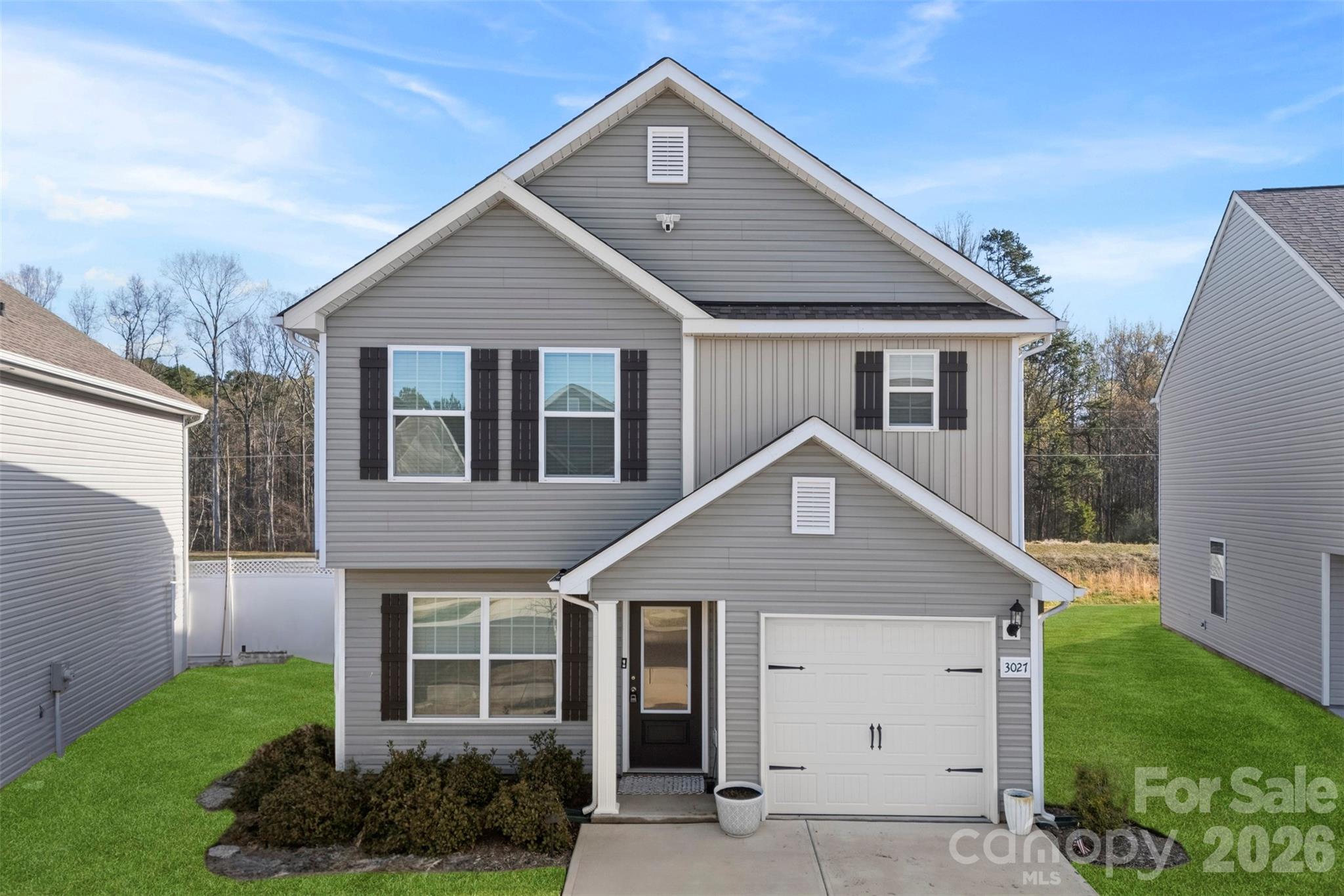 Photo 2 of 3027 Crescent Lake Lane, Charlotte, NC