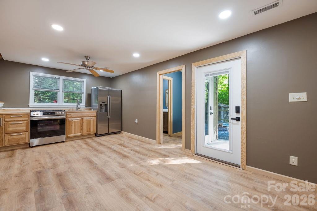 8038 Ritter Drive, Charlotte, NC - photo 35 of 49