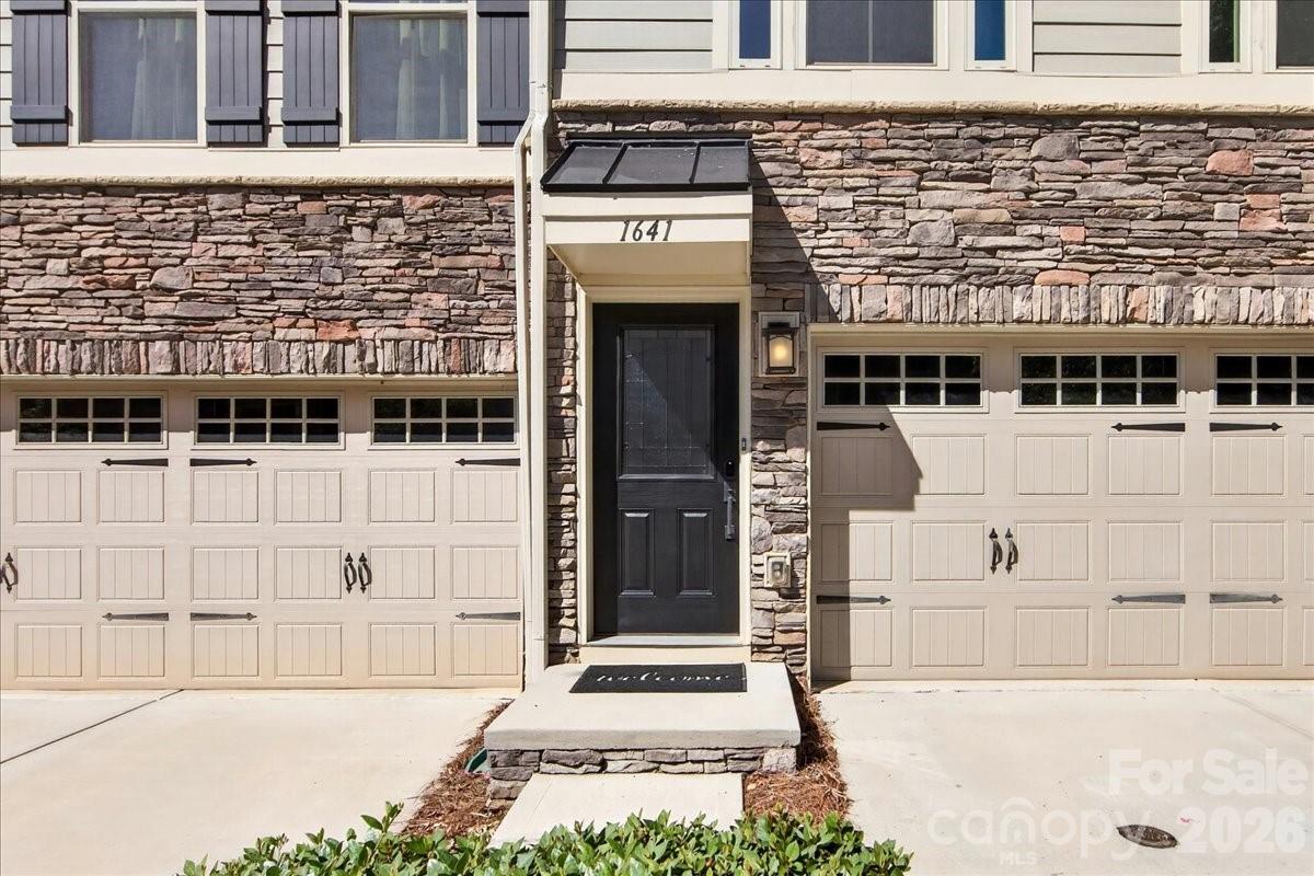 Photo 3 of 1641 Bark Branch Lane, Charlotte, NC