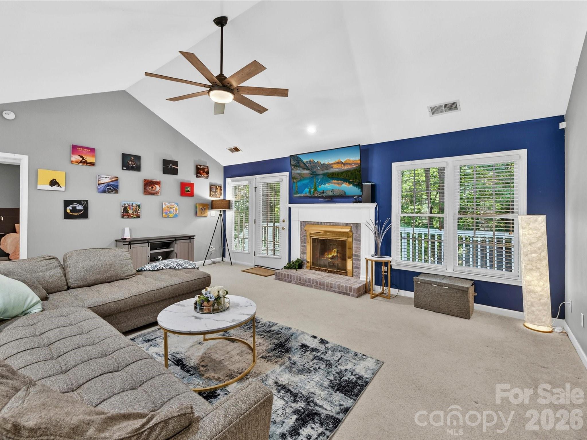 Photo 8 of 4303 Stonefield Drive, Charlotte, NC