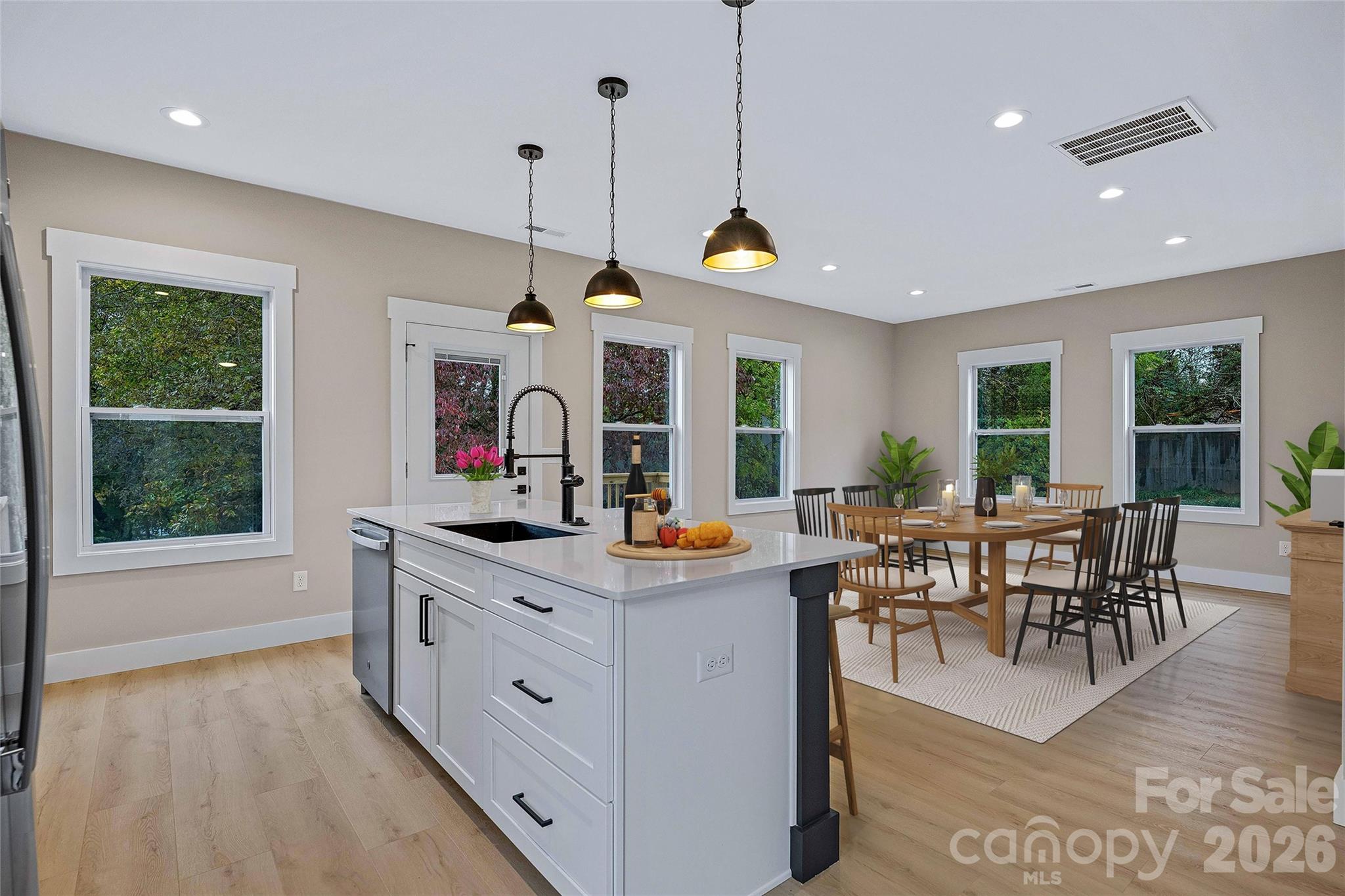155 Shadowlawn Drive, Asheville, NC - photo 18 of 48