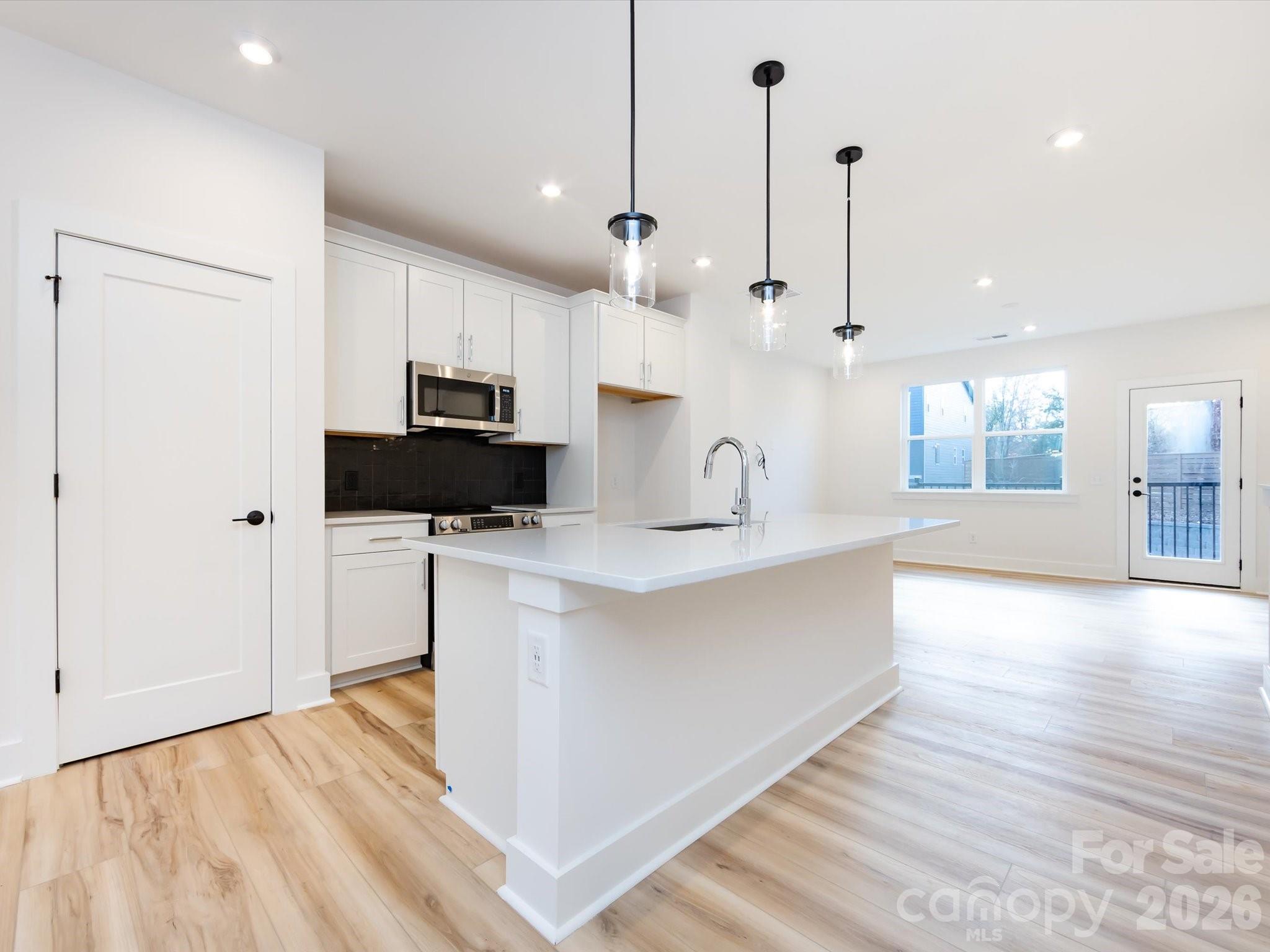 Photo 15 of 7022 Impulse Court, Charlotte, NC