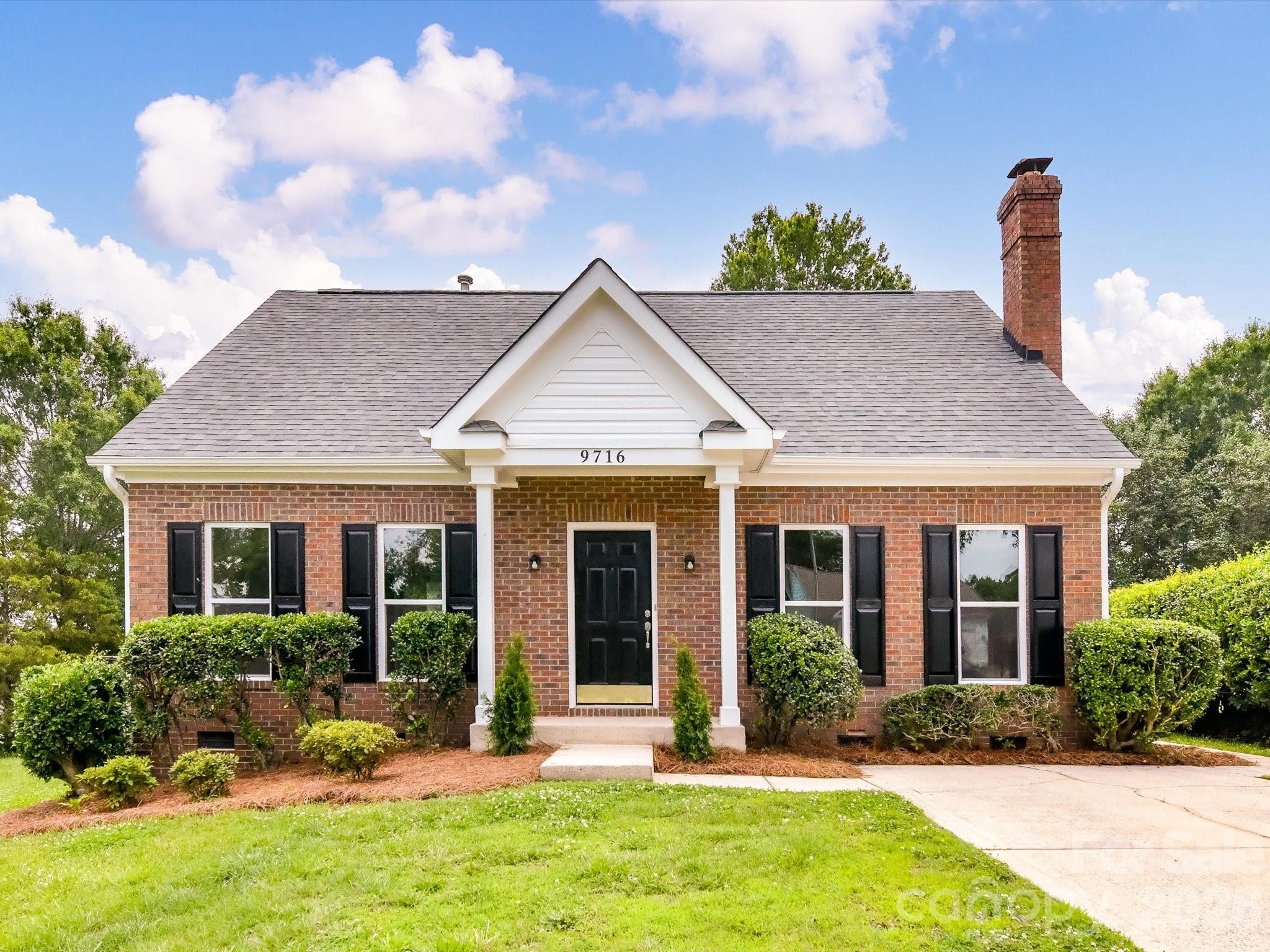9716 Pernell Lane, Charlotte, NC