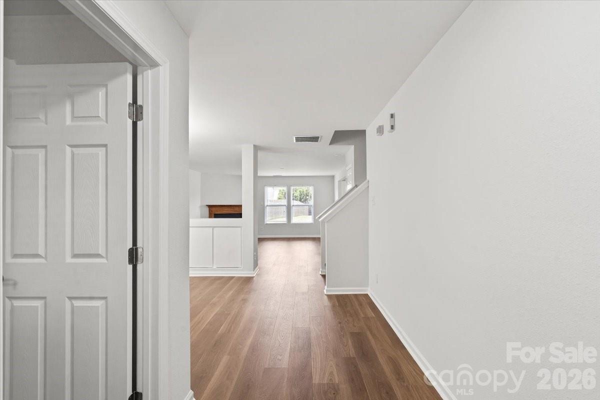 Home for sale at 12932 Silvaire Farm Road, Charlotte, NC — photo 3 of 46