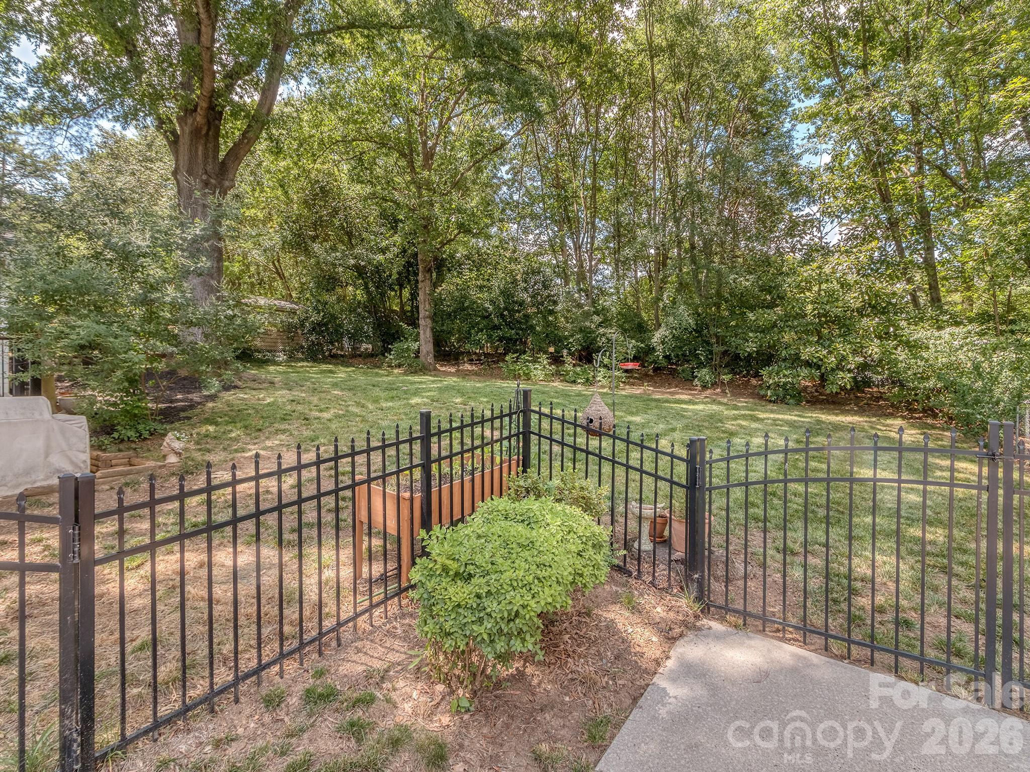 Photo 25 of 6817 Ronda Avenue, Charlotte, NC
