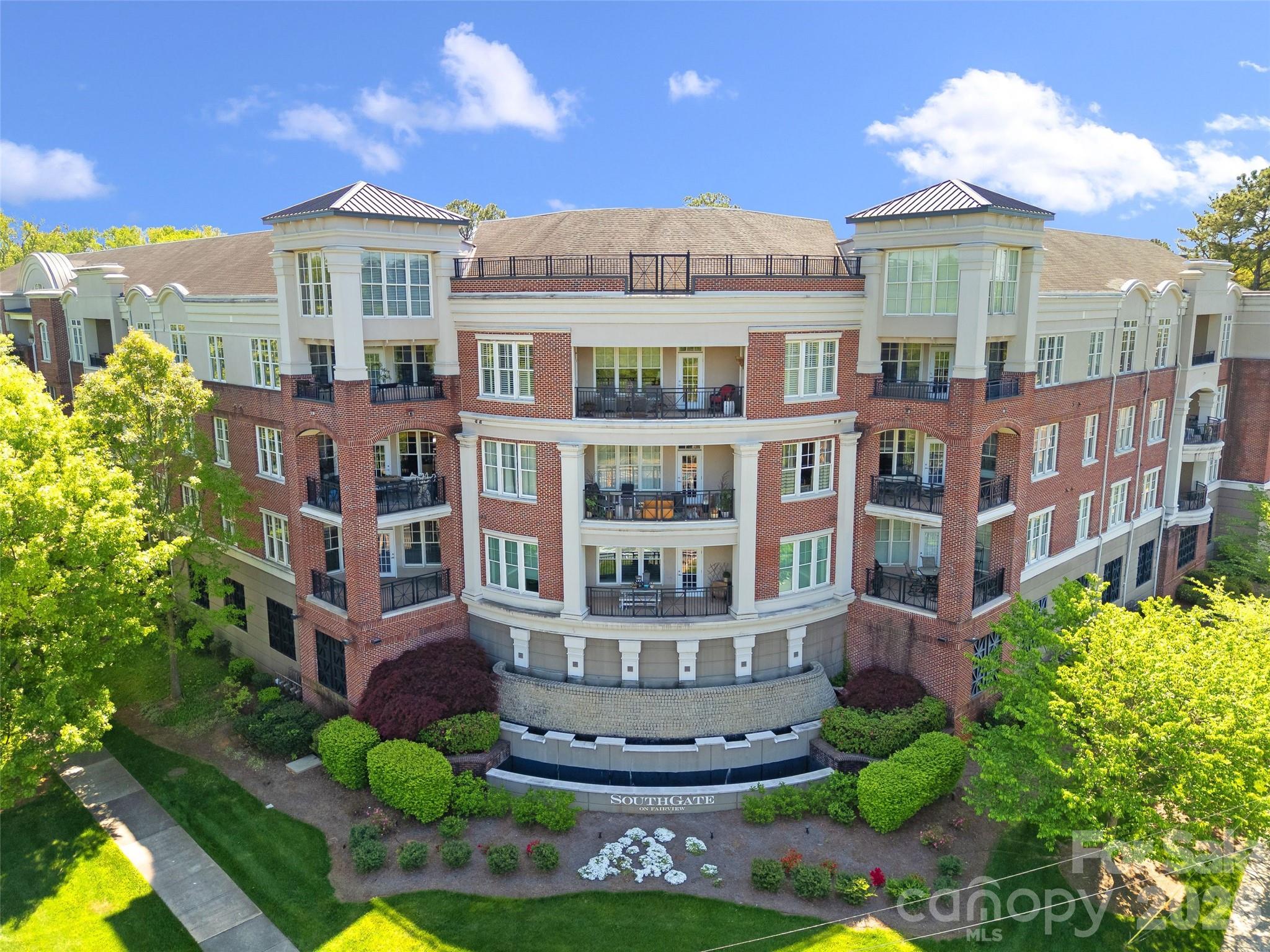 Home for sale at 5425 Closeburn Road215, Charlotte, NC — photo 1 of 30