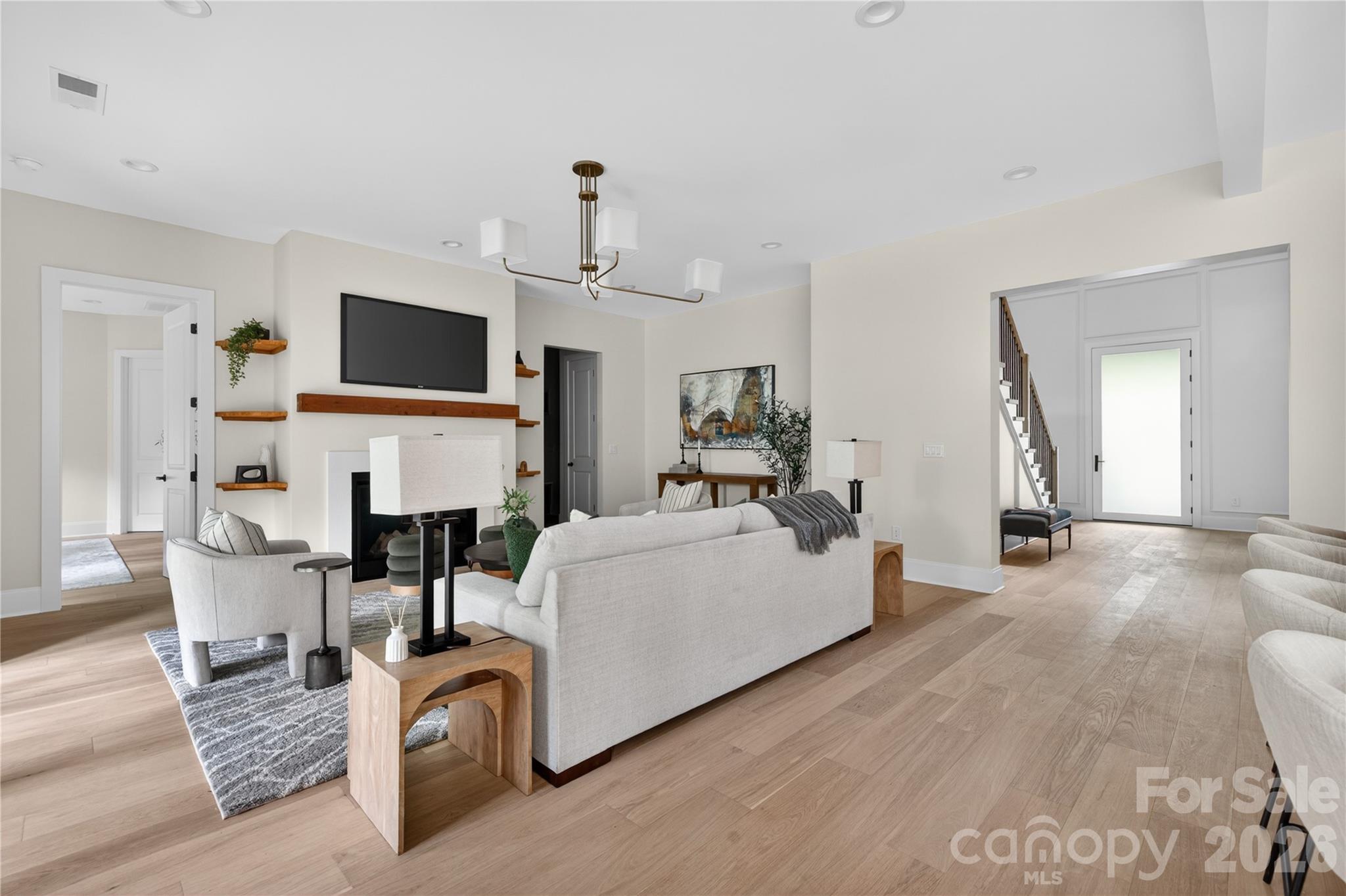 Photo 13 of 1600 E Barden Road, Charlotte, NC