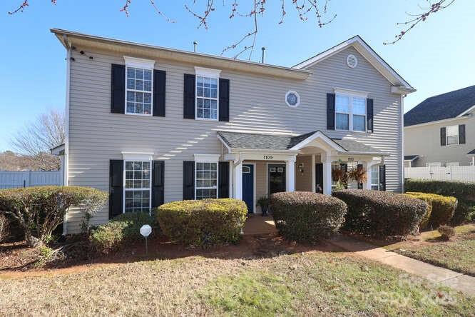 Photo 3 of 1109 Triece Lane, Charlotte, NC