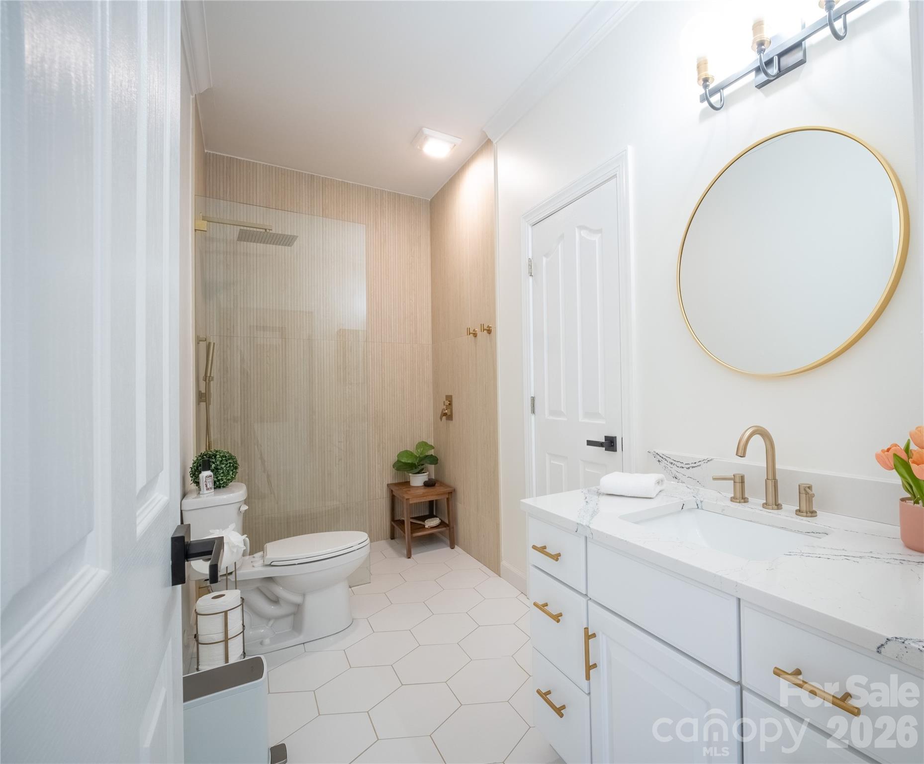 12058 Pelican Court, Tega Cay, SC - photo 19 of 44