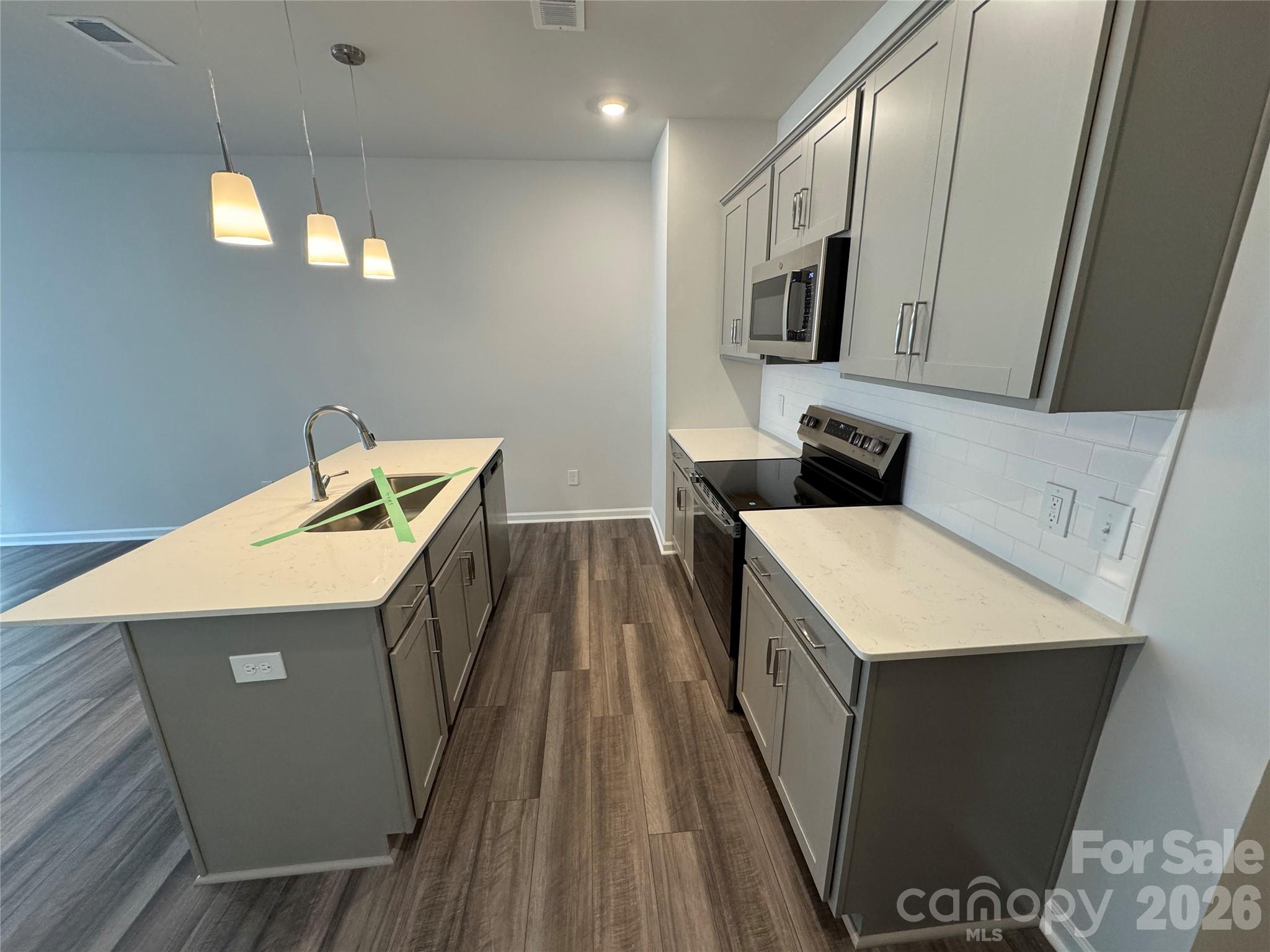 Photo 5 of 4614 Lakeview Road, Charlotte, NC