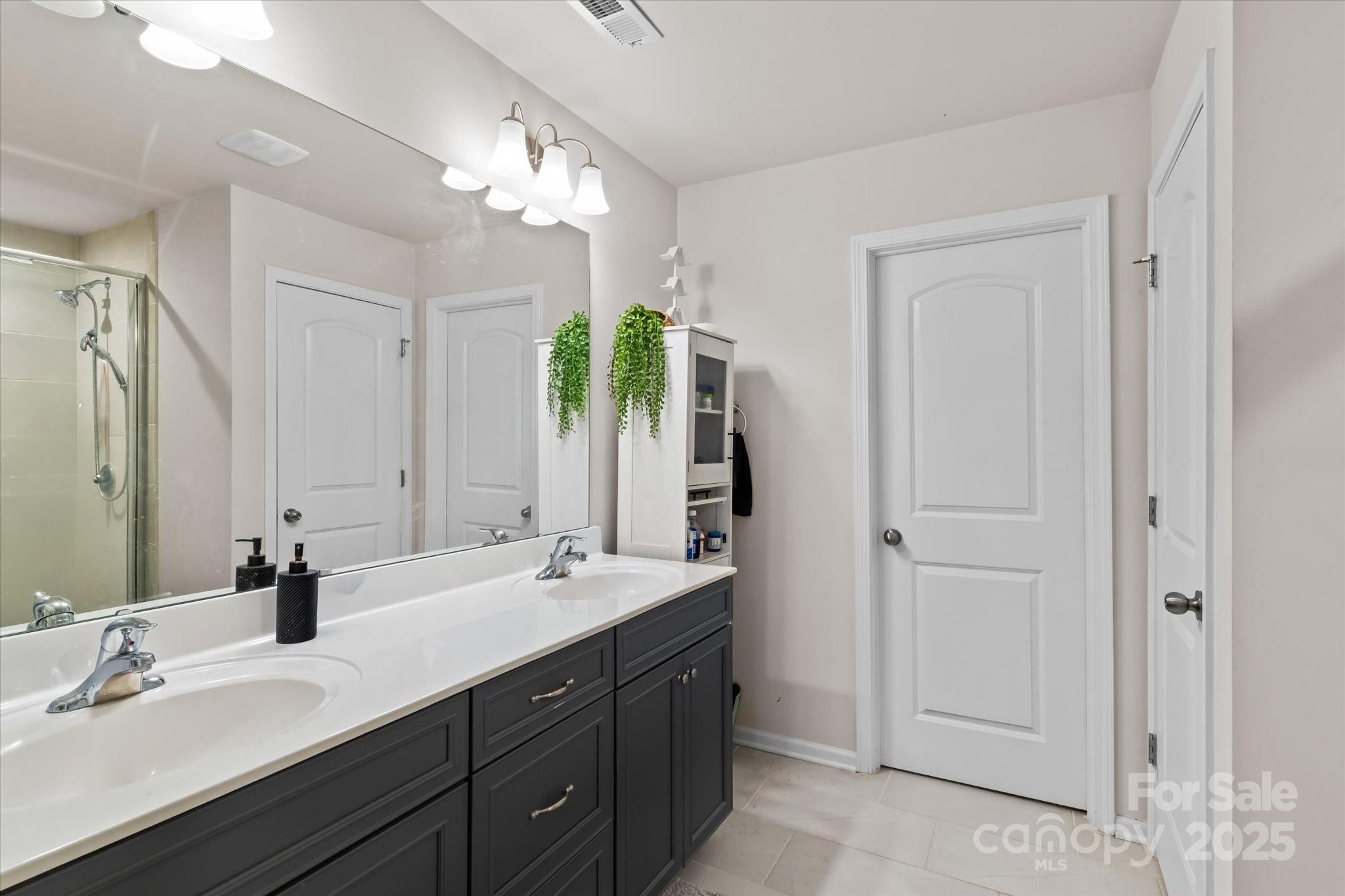 Photo 14 of 1564 Galloway Road, Charlotte, NC