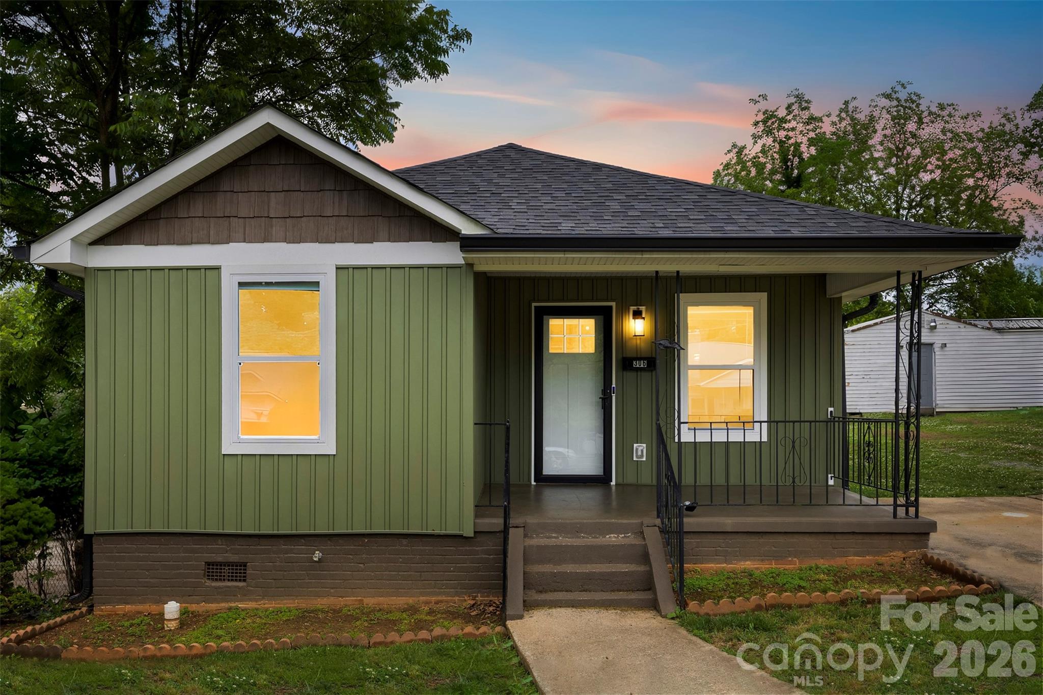 306 Parker Street, Kings Mountain, NC - photo 1 of 1