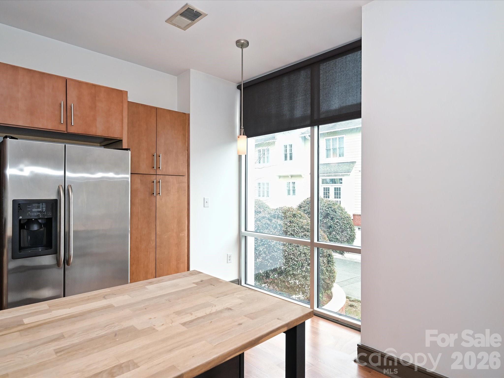 Photo 10 of 2200 Lyndhurst Avenue102, Charlotte, NC