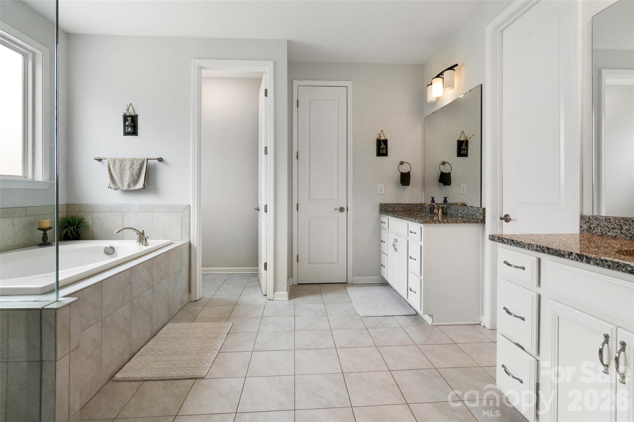 Home for sale at 10397 Paper Birch Drive, Charlotte, NC — photo 23 of 46