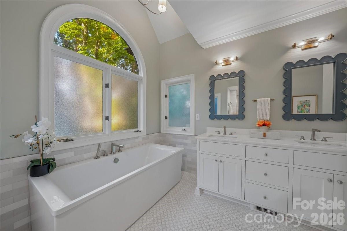 Photo 28 of 5631 Colony Road, Charlotte, NC