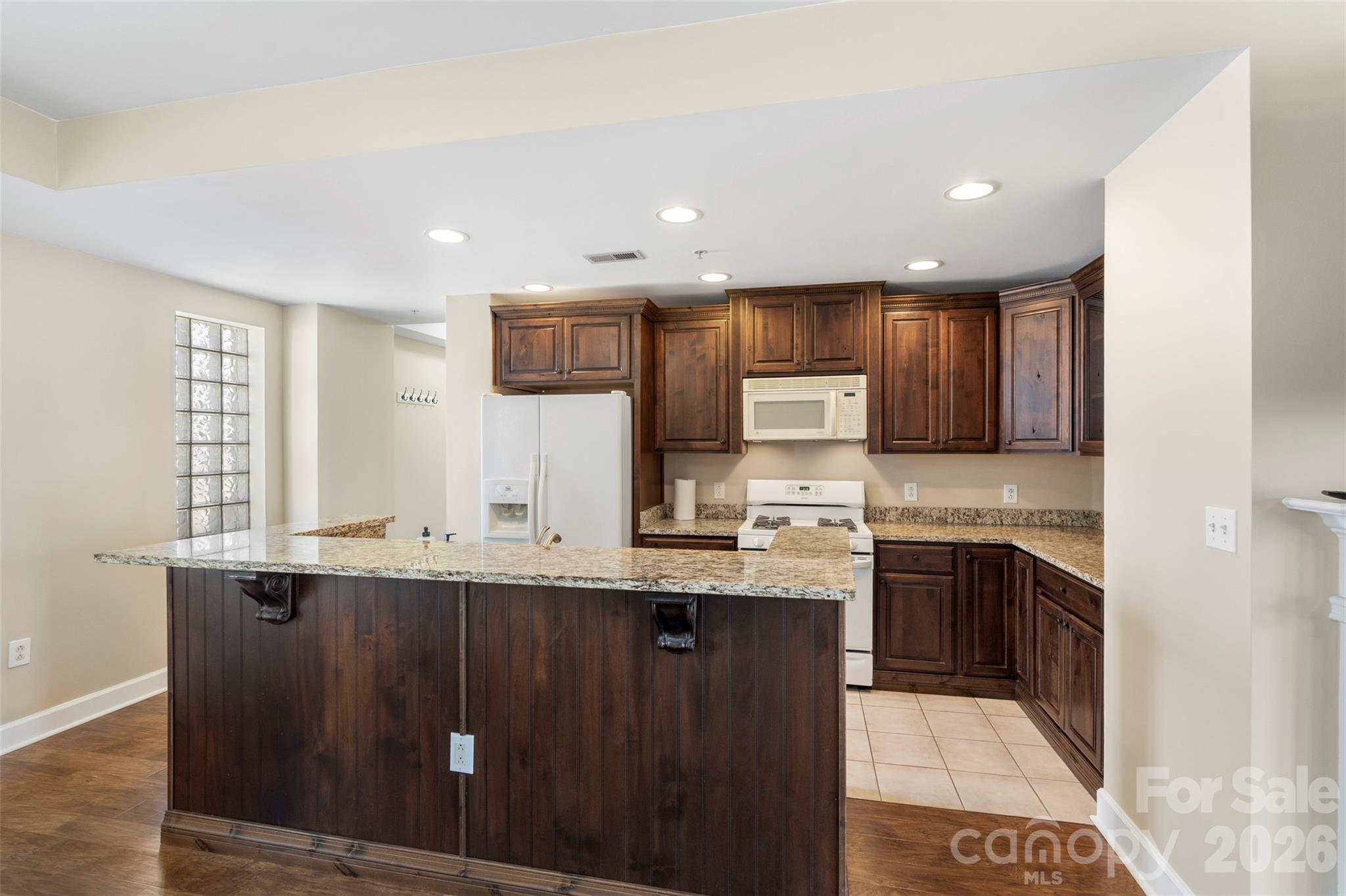 Photo 10 of 718 W Trade Street801, Charlotte, NC