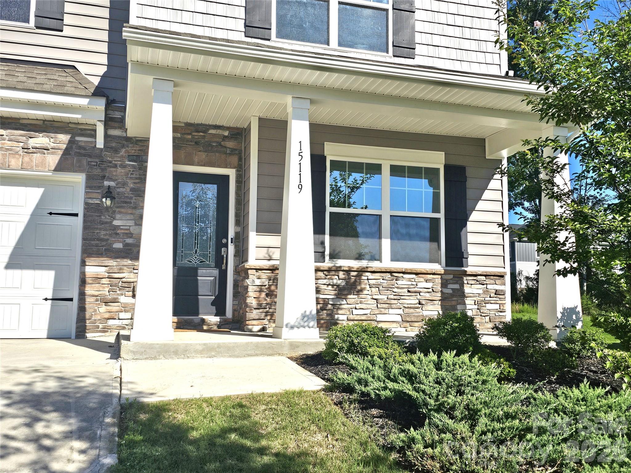 Photo 3 of 15119 Moulin Court Drive, Charlotte, NC